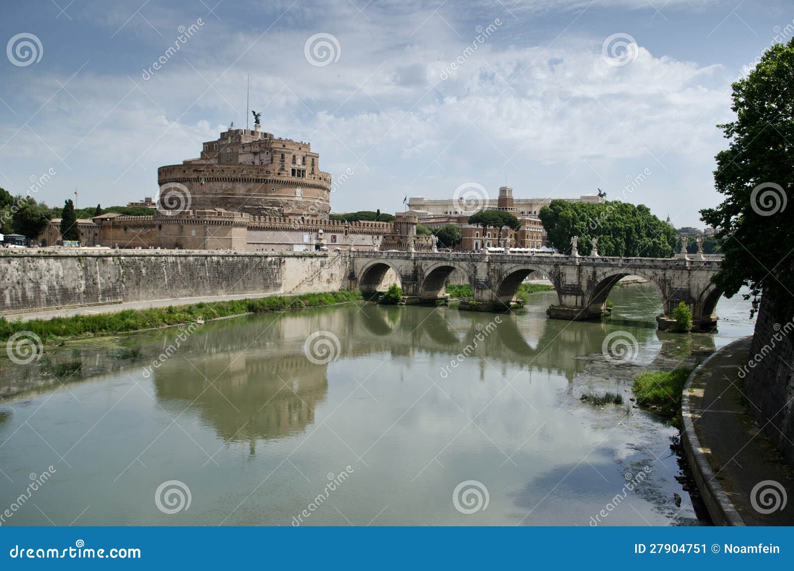 Sant Angelo Castle in Rome stock image. Image of historic - 27904751