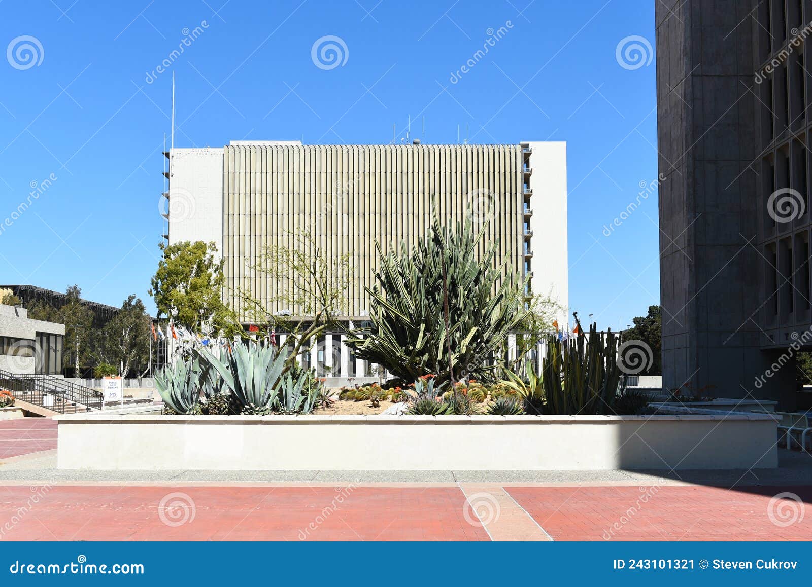 SANTA ANA, CALIFORNIA - 9 MAR 2022. the Orange Count Courthouse ...