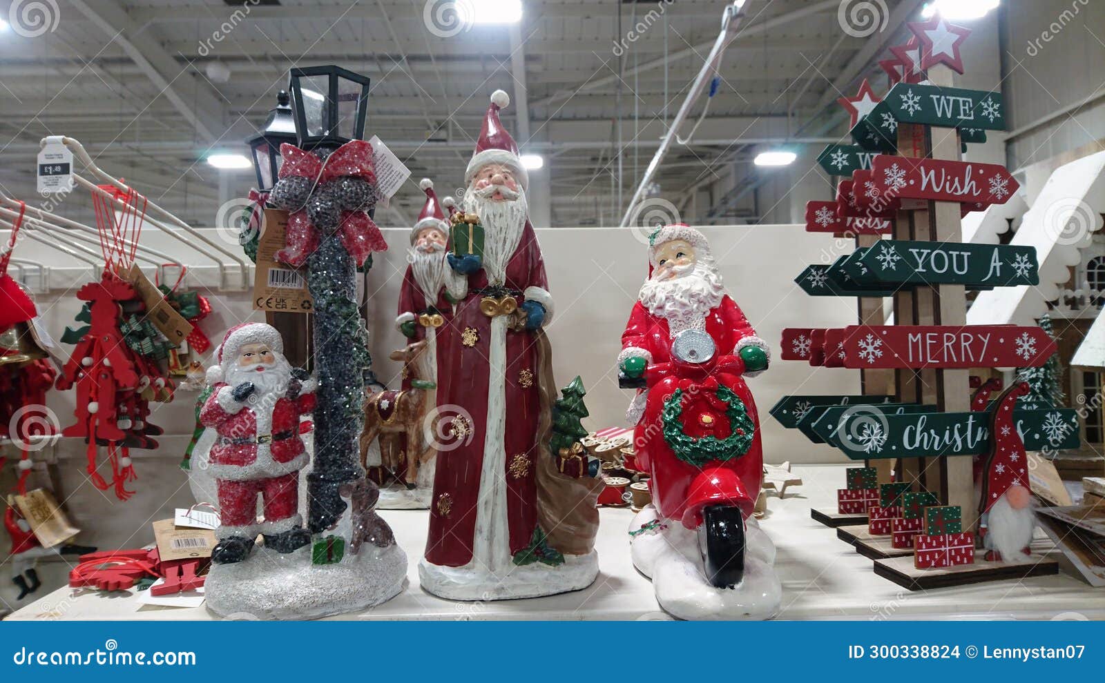 Santa Claus Figures on Display Editorial Stock Image - Image of ...