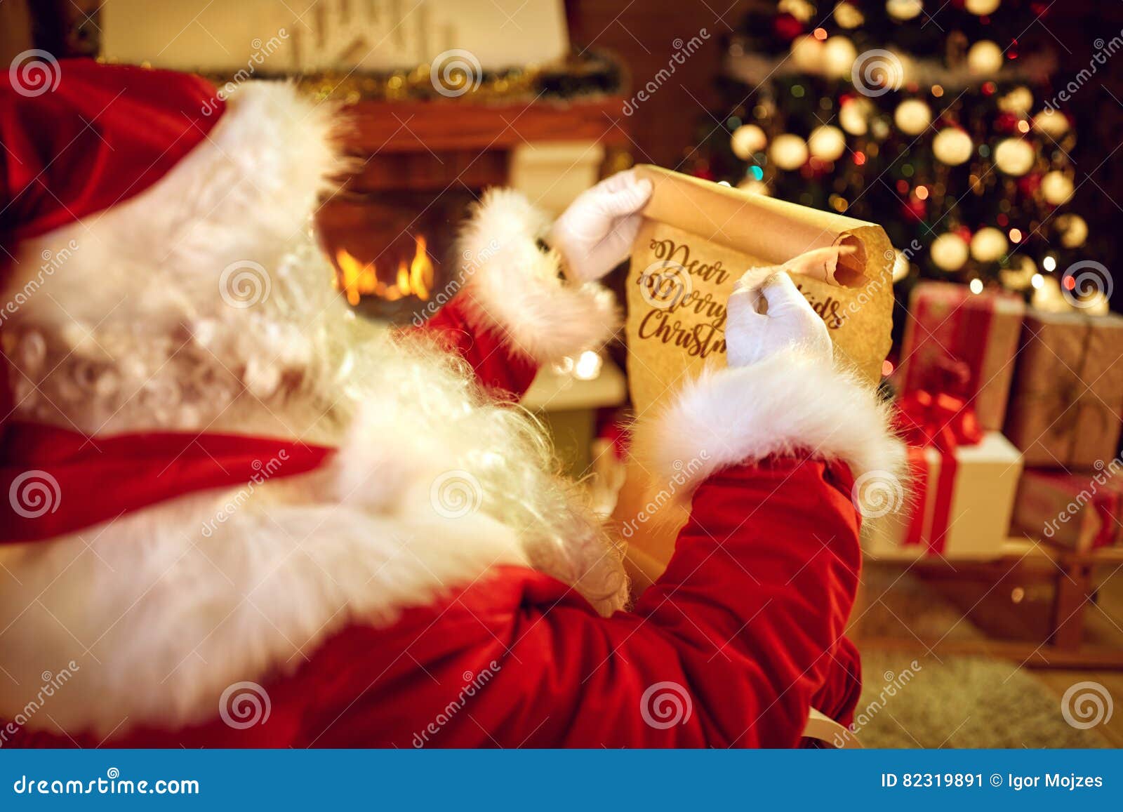 Santa Claus write letter stock image. Image of holiday - 82319891