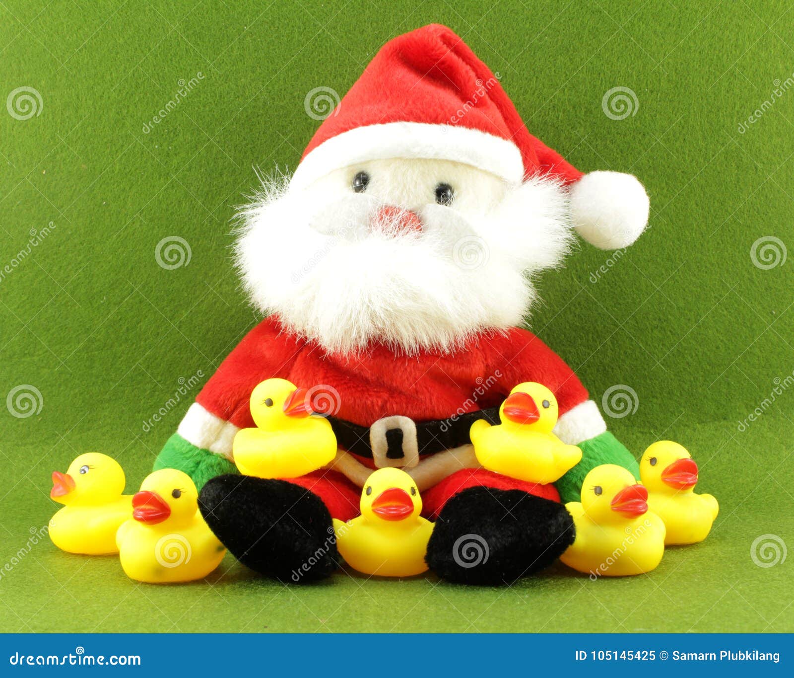 Santa Cross imagen de archivo. Imagen de festivo, fondo - 105145425