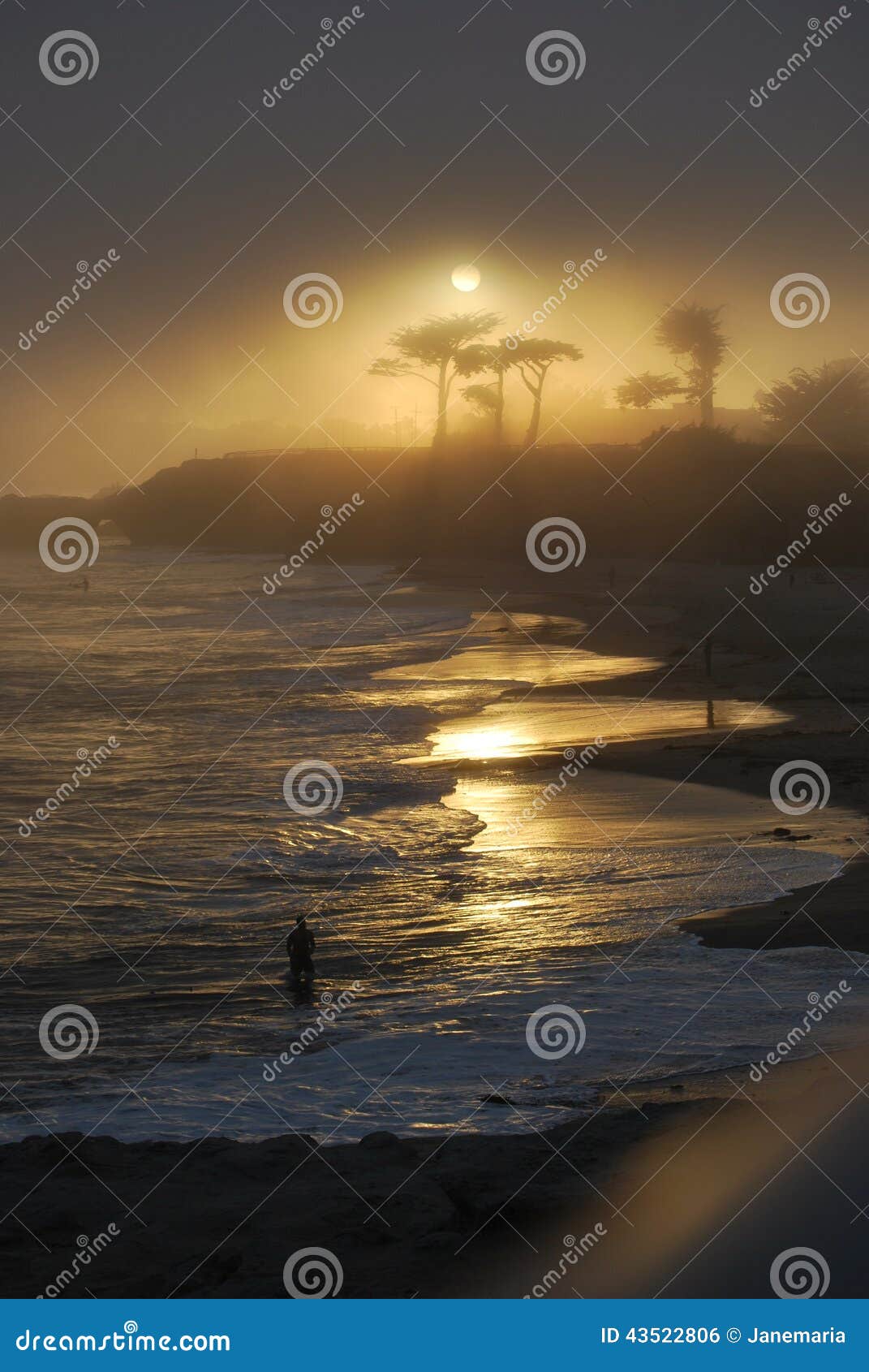 Santa Cruz Sunset in the Fog Stock Photo - Image of santa, foggy: 43522806