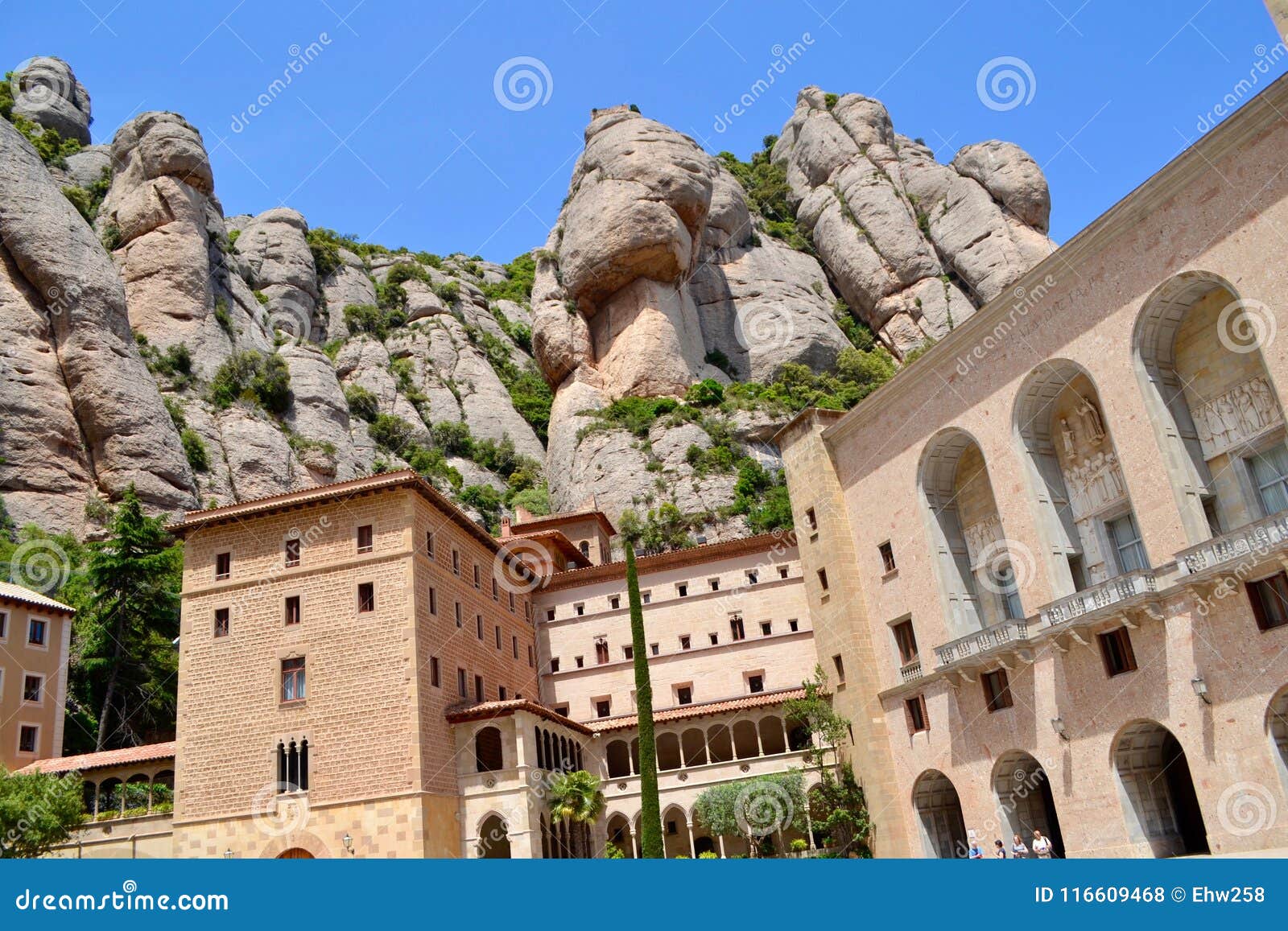 Santa Maria De Montserrat Abbey Stockfoto - Bild von funktionell ...