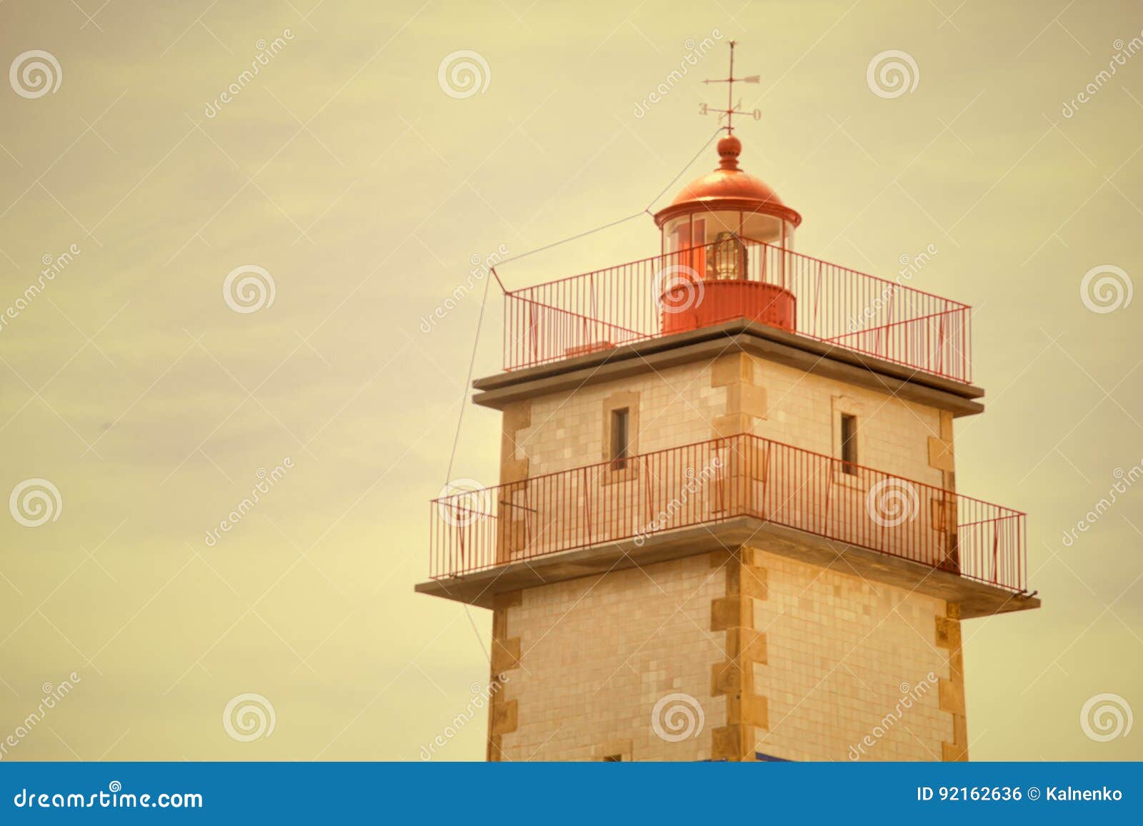 Santa Marta Lighthouse in Cascais Stock Foto - Image of gevel, santa ...