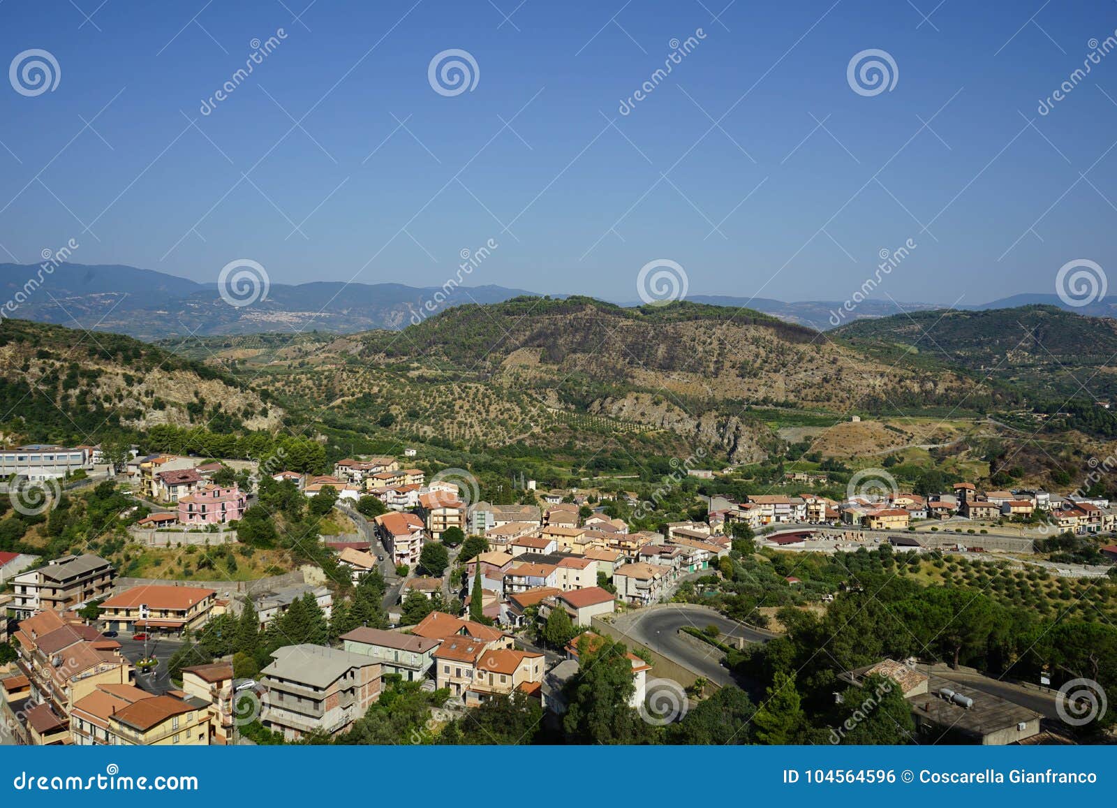 Santa Severina, Calabria - Italia Foto de archivo - Imagen de turismo ...