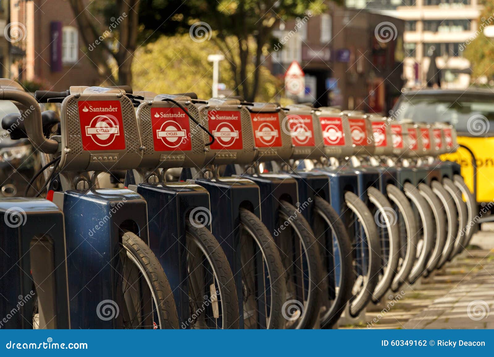 Santander Cycles editorial photography. Image of london - 60349162