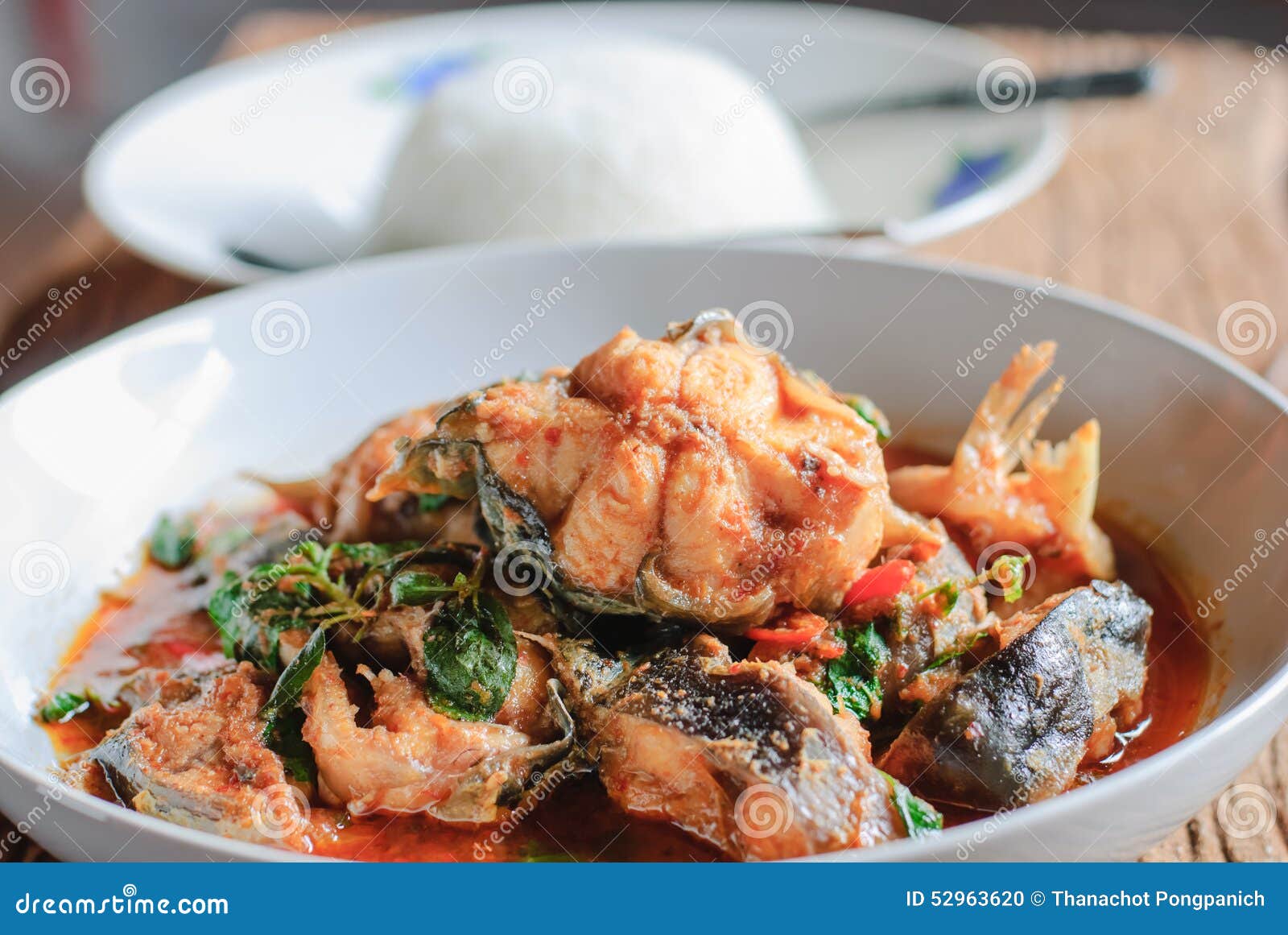 Santed-Katzenfische Mit Paprikapaste Stockfoto - Bild von nahrung ...