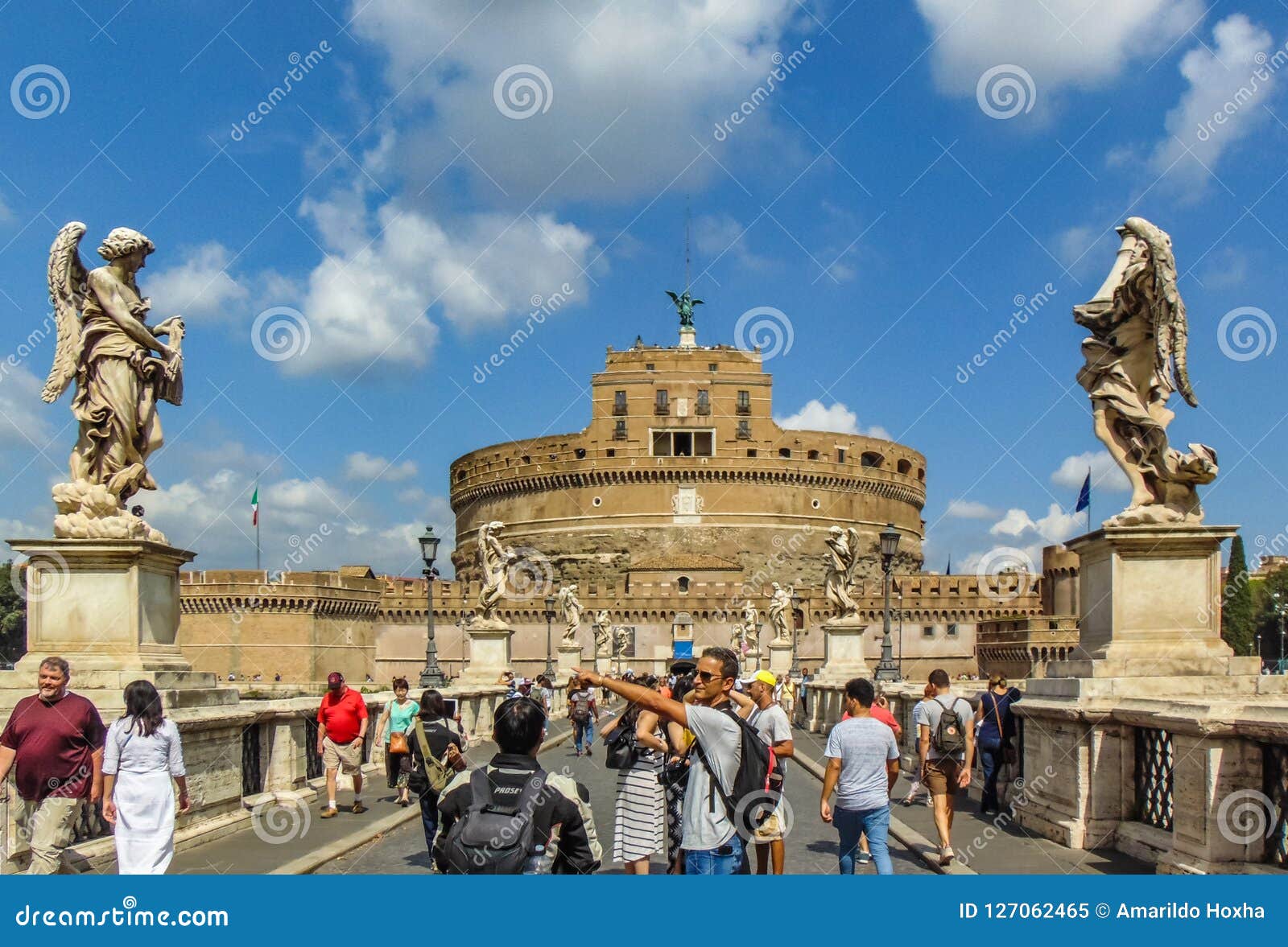 Santo Angel Castel, Roma imagen editorial. Imagen de catedral - 127062465