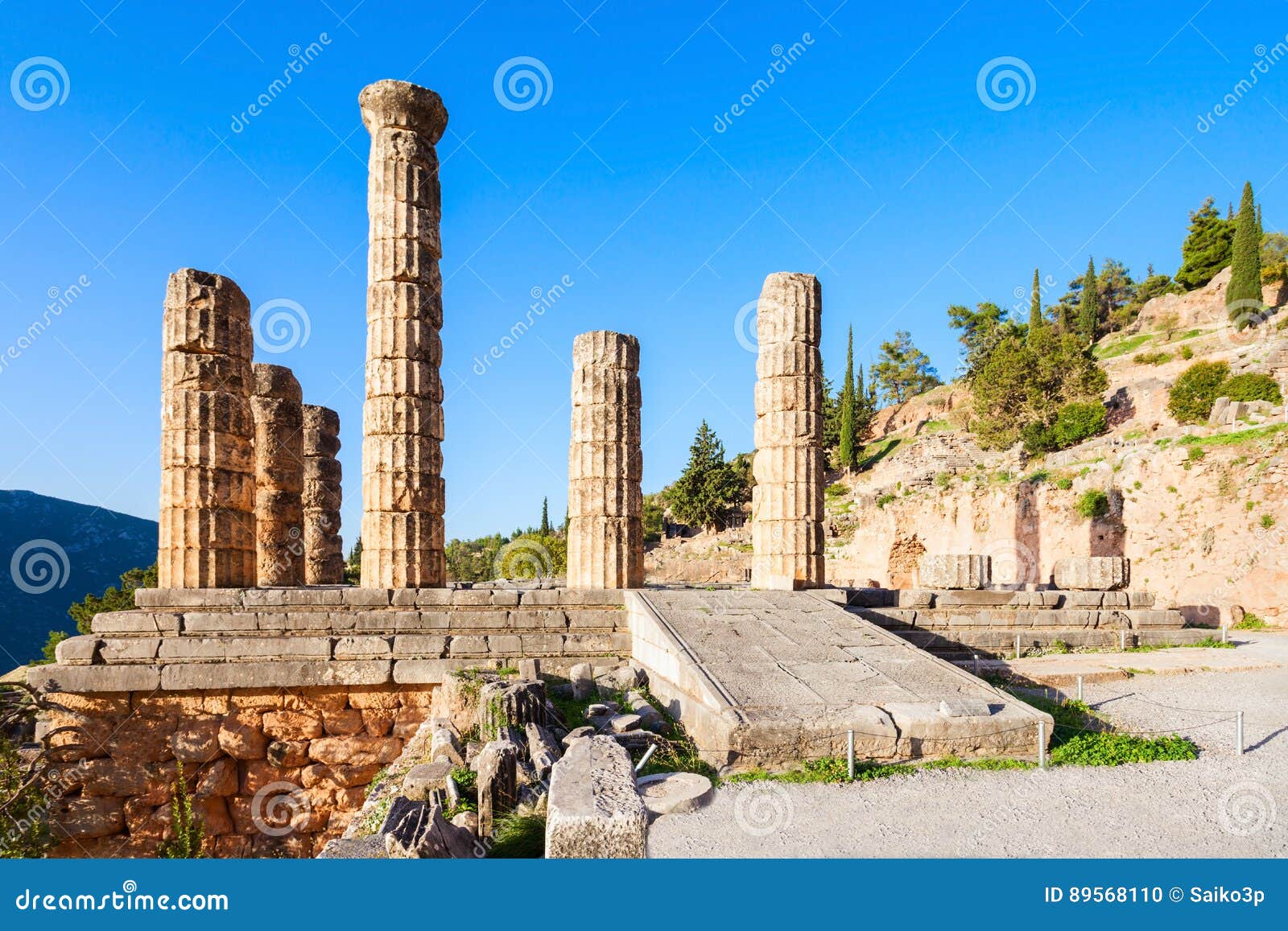 Santuario Antiguo De Delphi, Grecia Foto de archivo - Imagen de viejo ...
