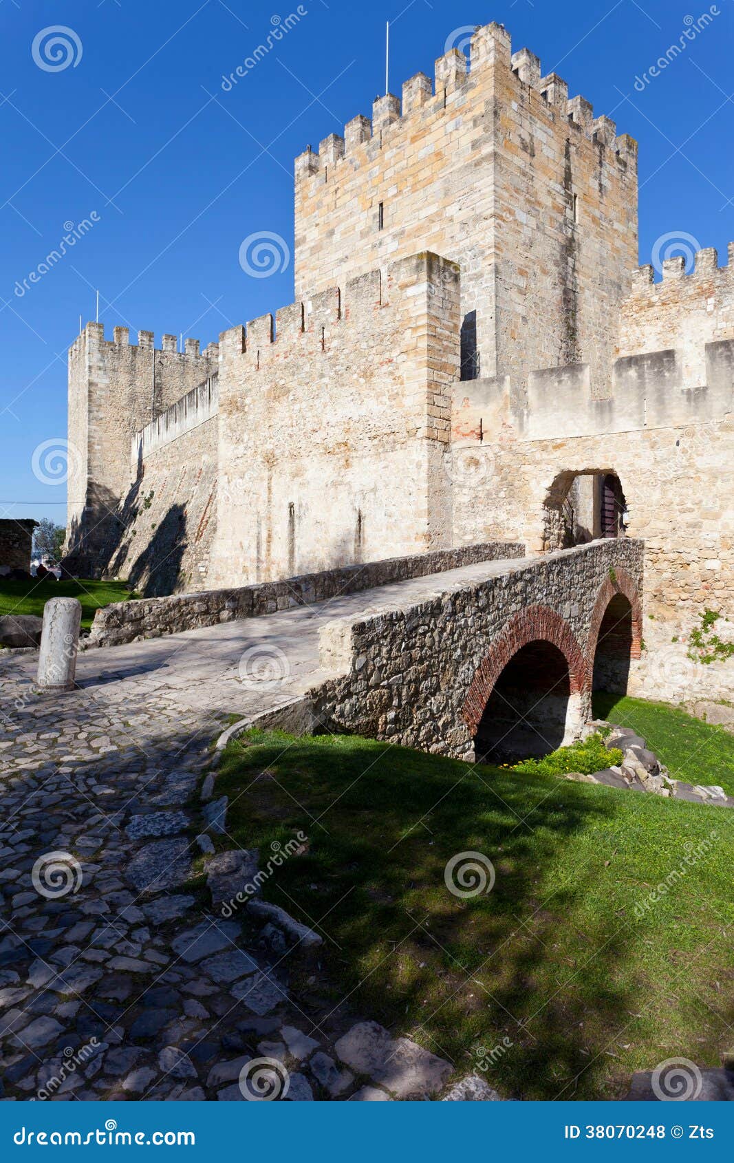 Sao Jorge Castle Lisbon St. George Stock Photo - Image of culture ...