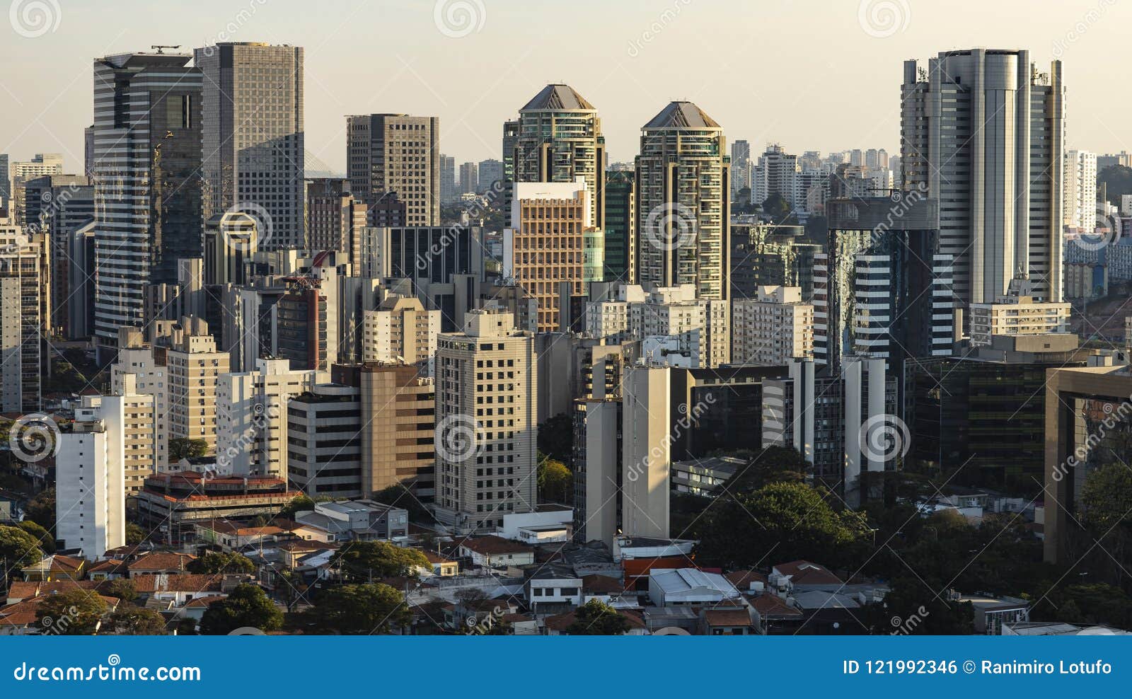 Sao Paulo Brazil, Gran Ciudad, Edificios Grandes Foto de archivo ...
