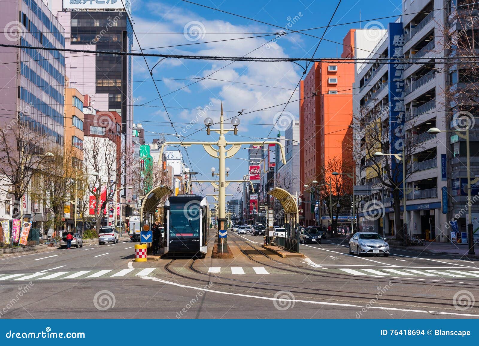 Sapporo Moderne Tram Bij Post Redactionele Stock Afbeelding - Image of ...