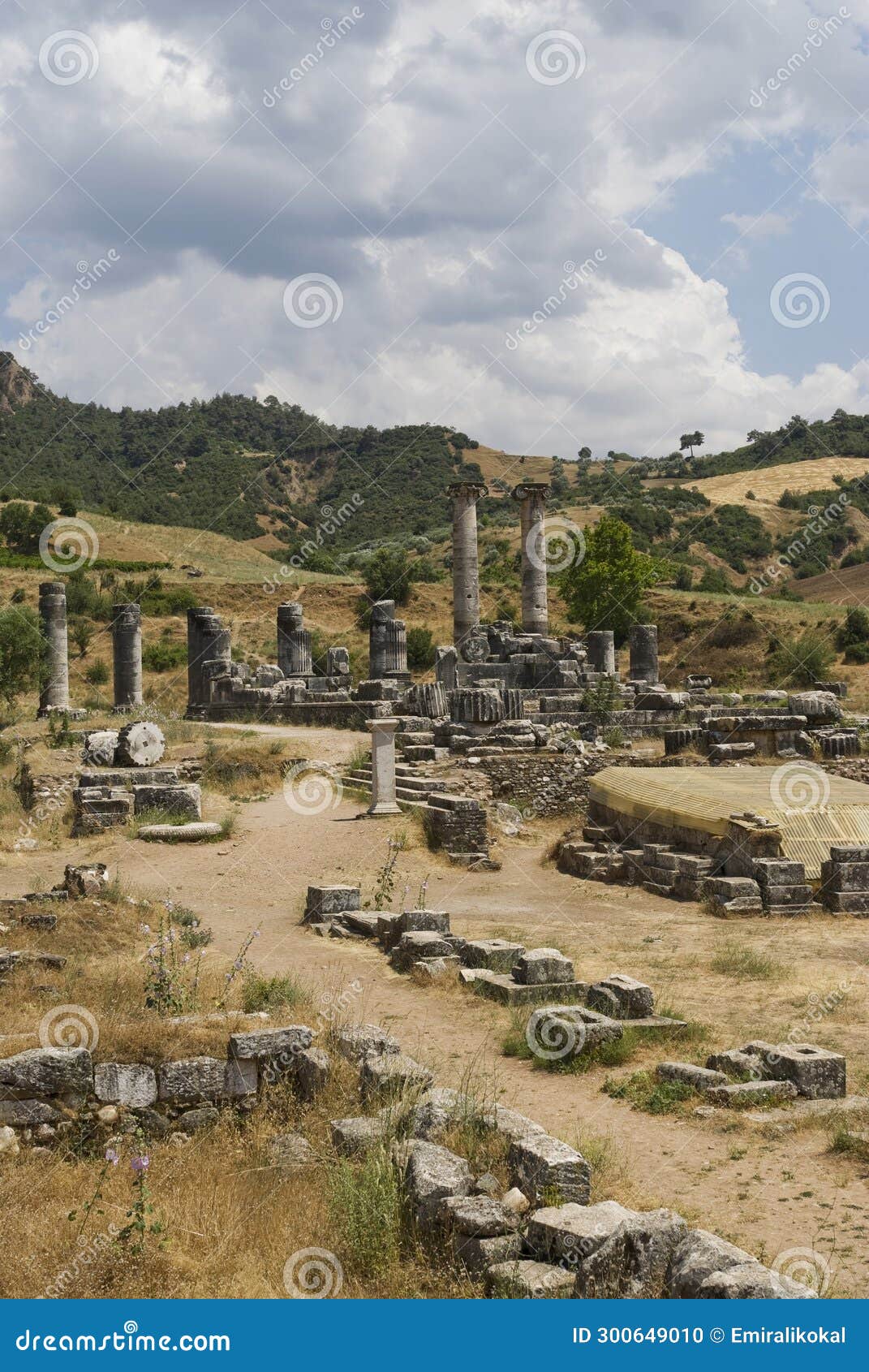 The Temple of Artemis, Sardes (Sardis) Ancient City - Manisa, Turkey ...