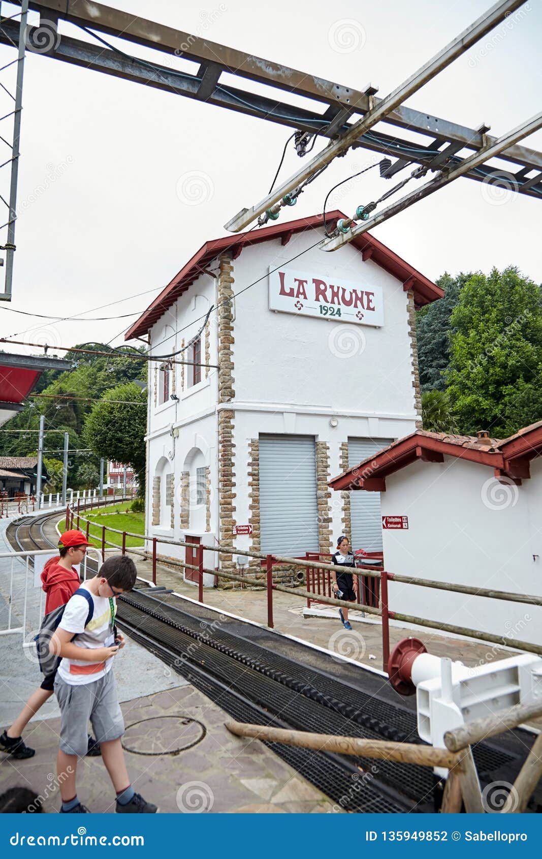Sare, Francia, Petit Train De La Rhune Fotografia Editoriale - Immagine ...