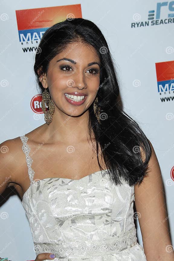 Sarena Parmar editorial stock image. Image of angeles - 23456054