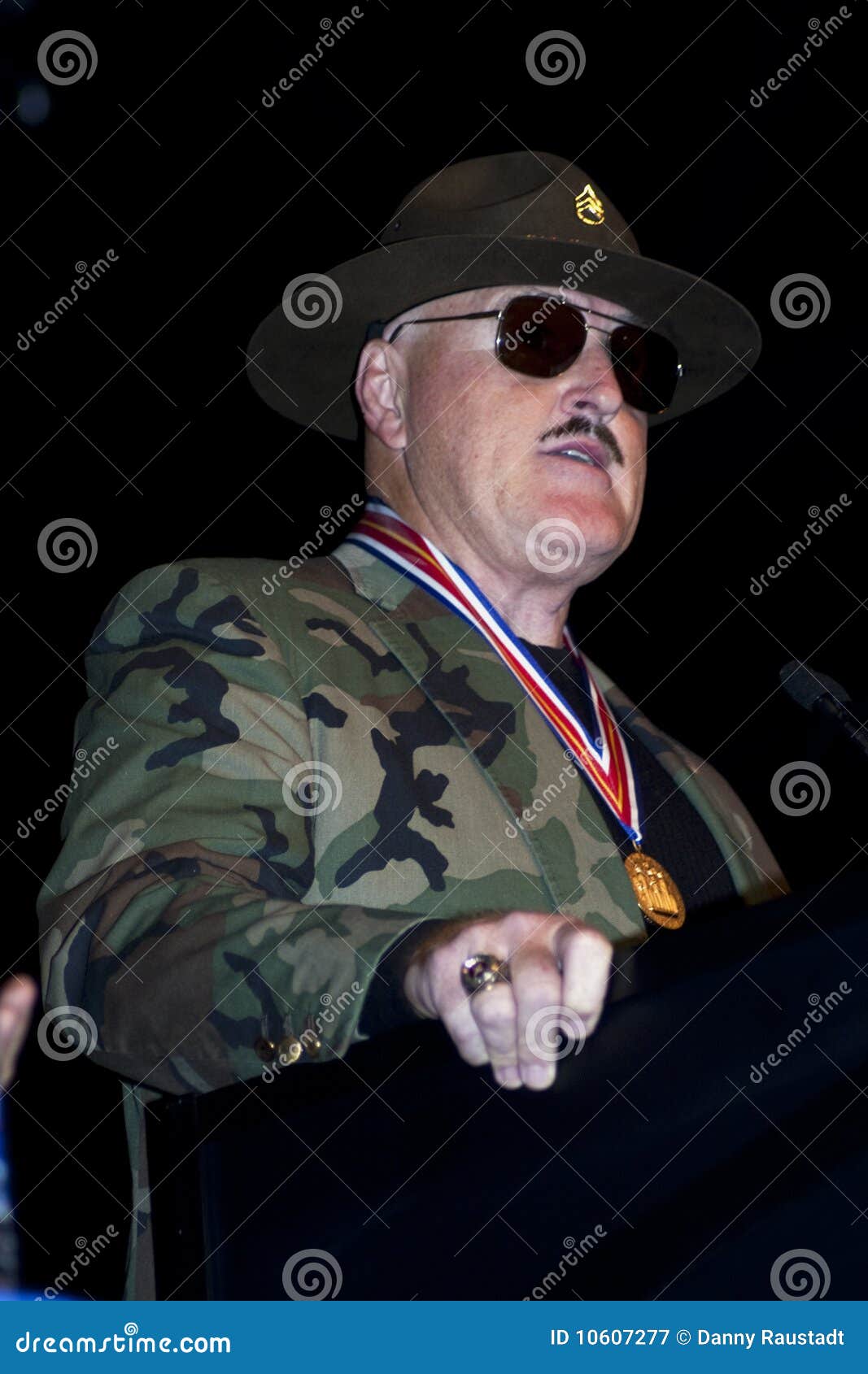 Sargento Slaughter Del Luchador De WWE Fotografía editorial - Imagen de ...