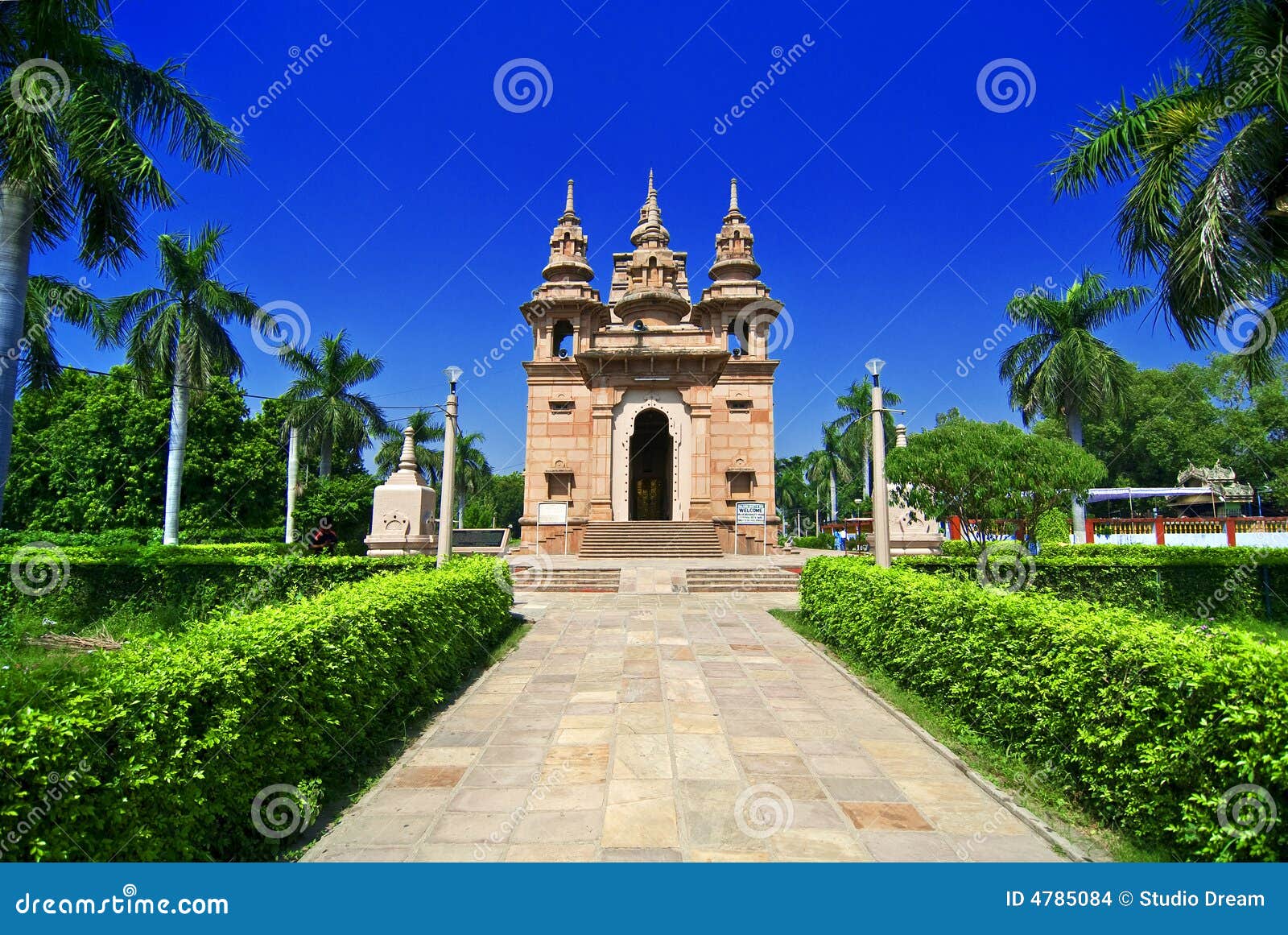 Sarnath Temple stock photo. Image of rishipattana, buddhism - 4785084