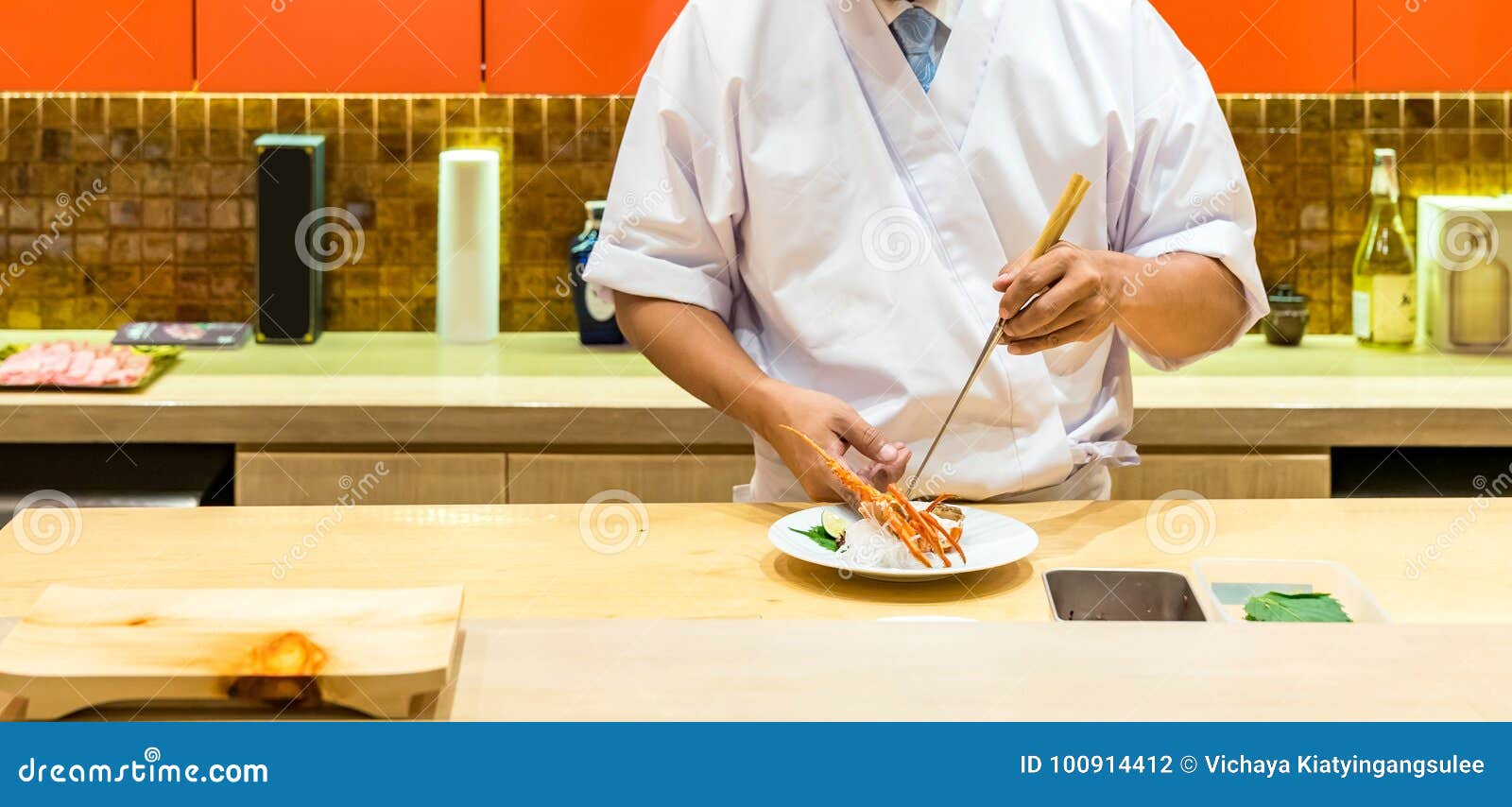 Sashimi Van De Chef-kok De Kokende Zeekreeft Stock Foto - Image of ...