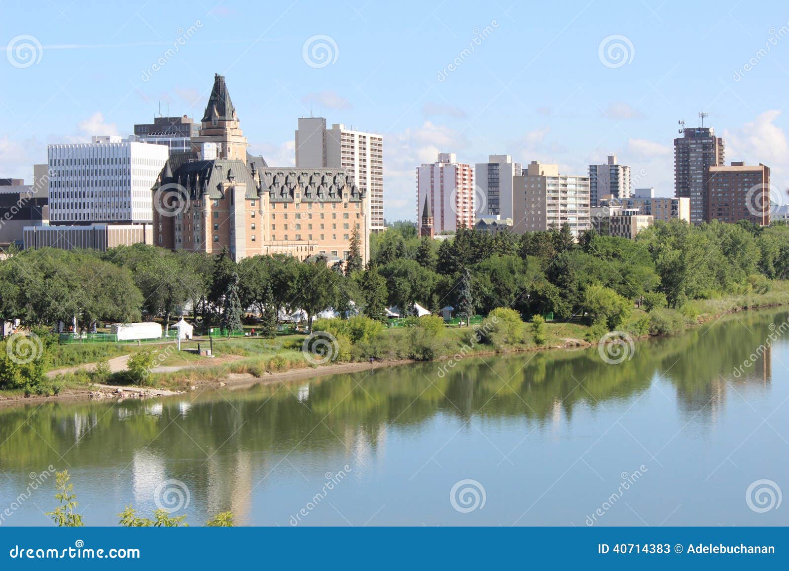 Saskatoon stock image. Image of prairie, city, saskatchewan - 40714383