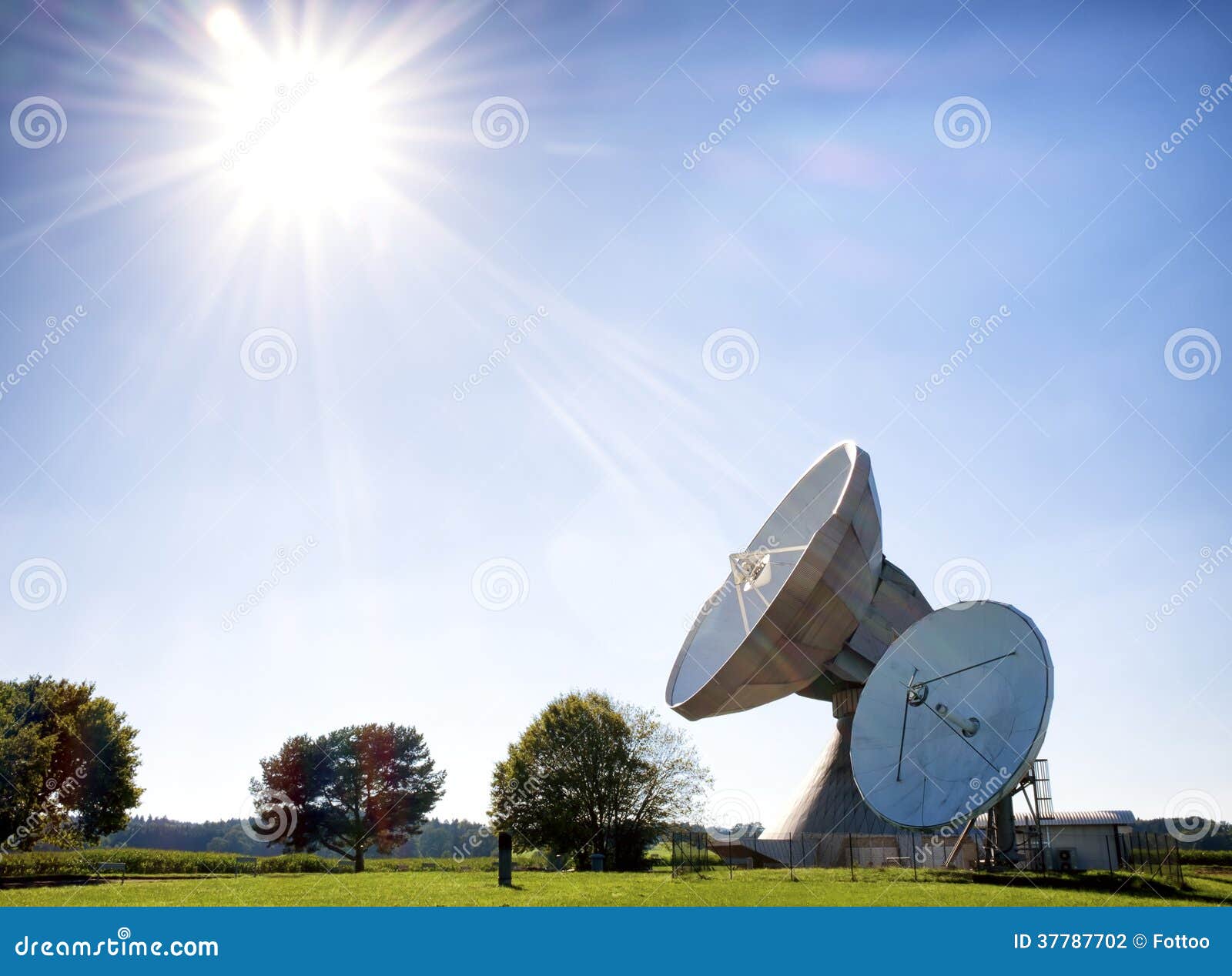 Satelite Dish - Radio Telescope Stock Photo - Image of clear ...