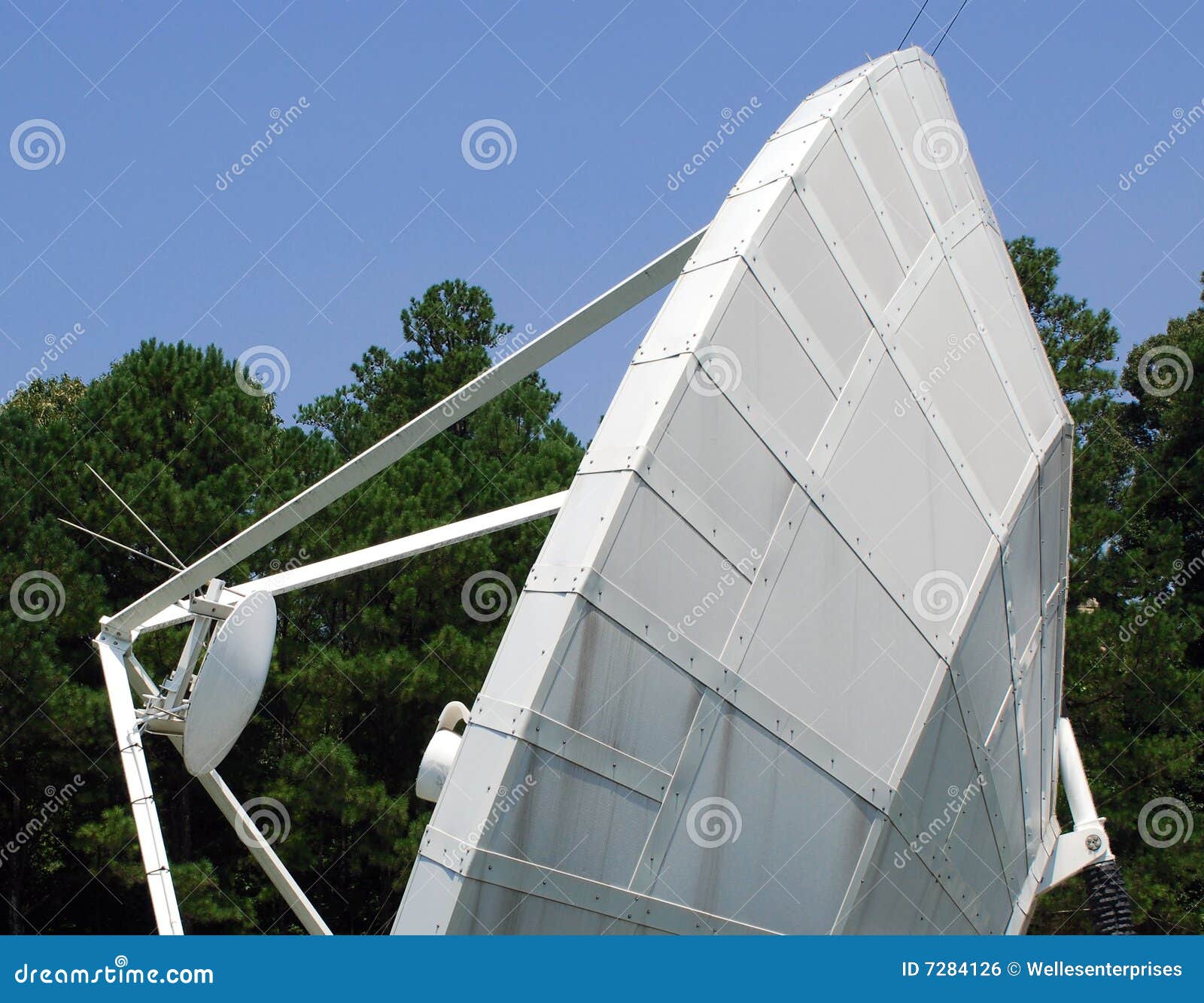 Satellite Dish stock photo. Image of news, dish, industry - 7284126