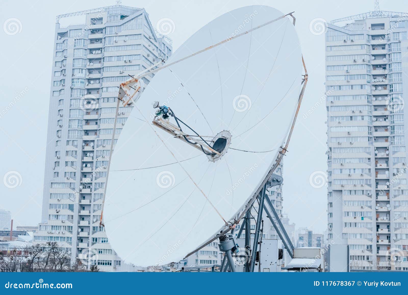 Satellite Dish Industrial Roof Building Stock Image - Image of internet ...