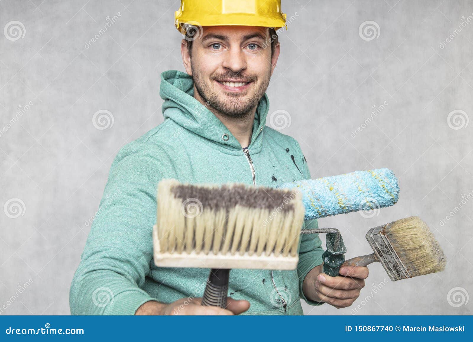 A Satisfied Painter Has a Big Problem with the Choice of Tools for Work ...