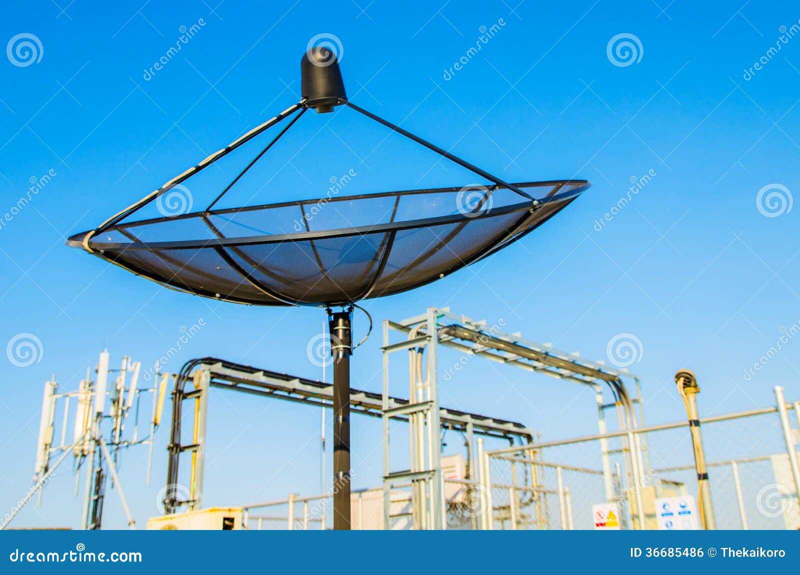 Sattelite disk antenna stock photo. Image of observatory - 36685486