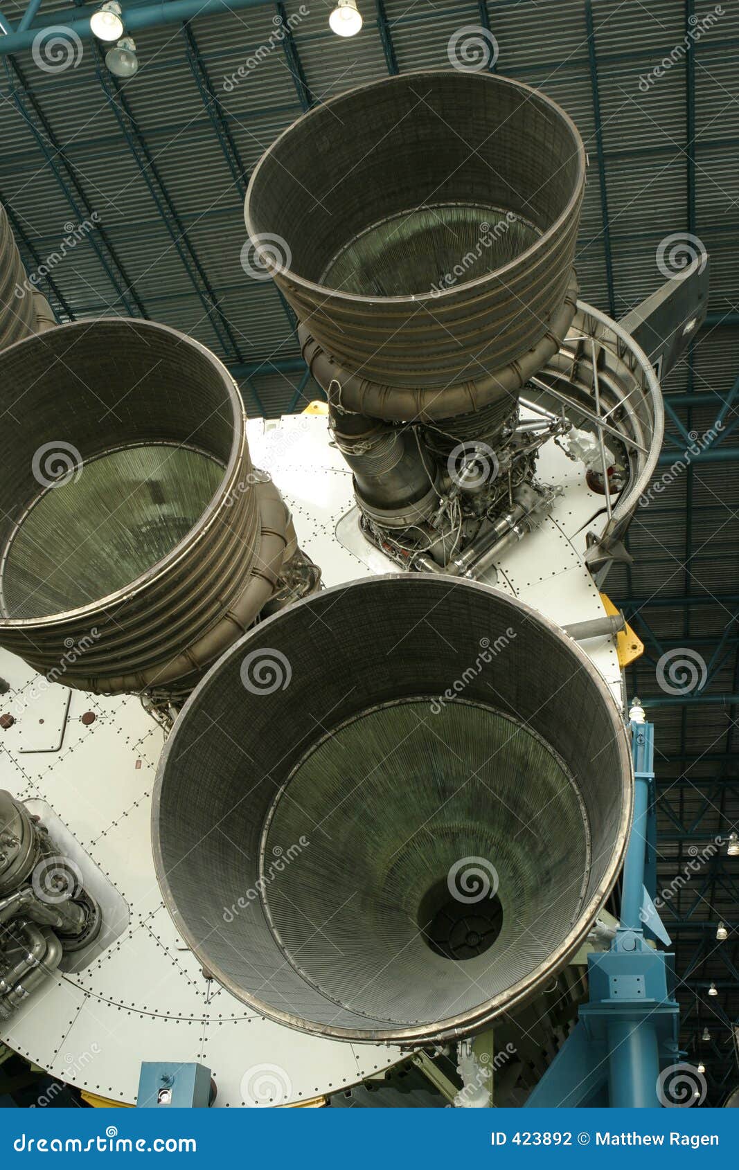 Saturnus V De Spanningsverhogers Van De Raket Redactionele Fotografie ...