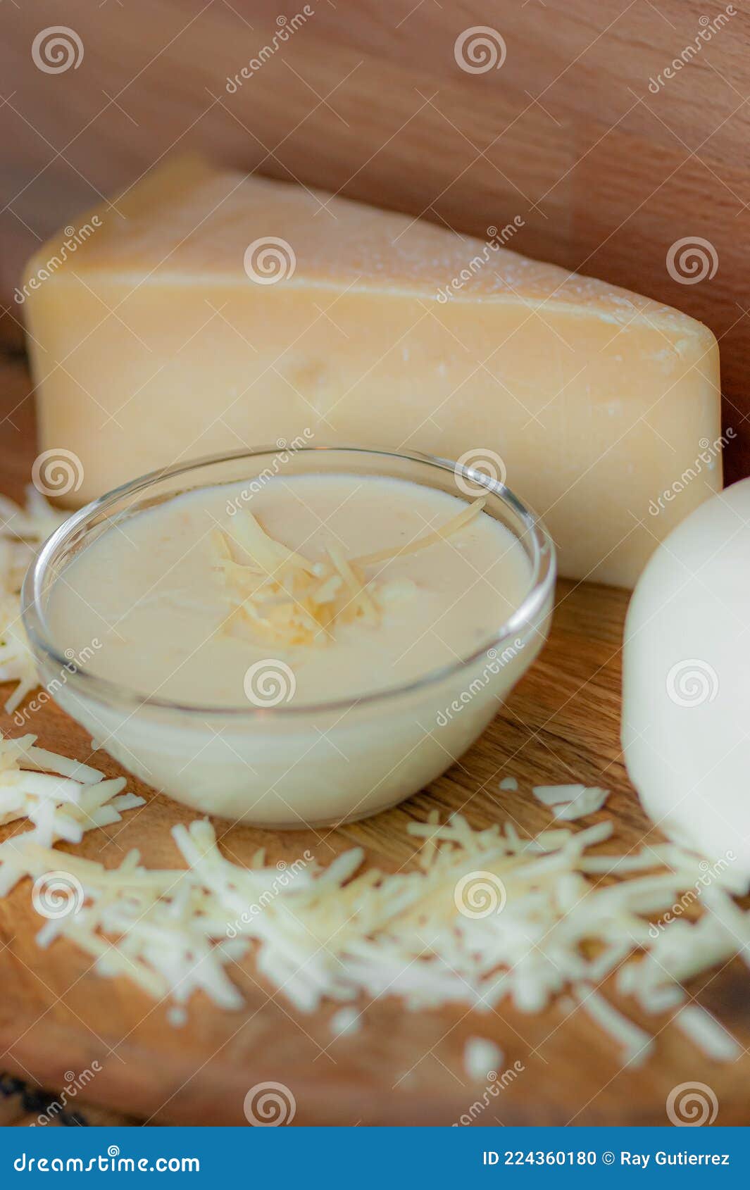 Sauce Au Fromage Sauce Italienne Cuisine Italienne Photo stock - Image ...