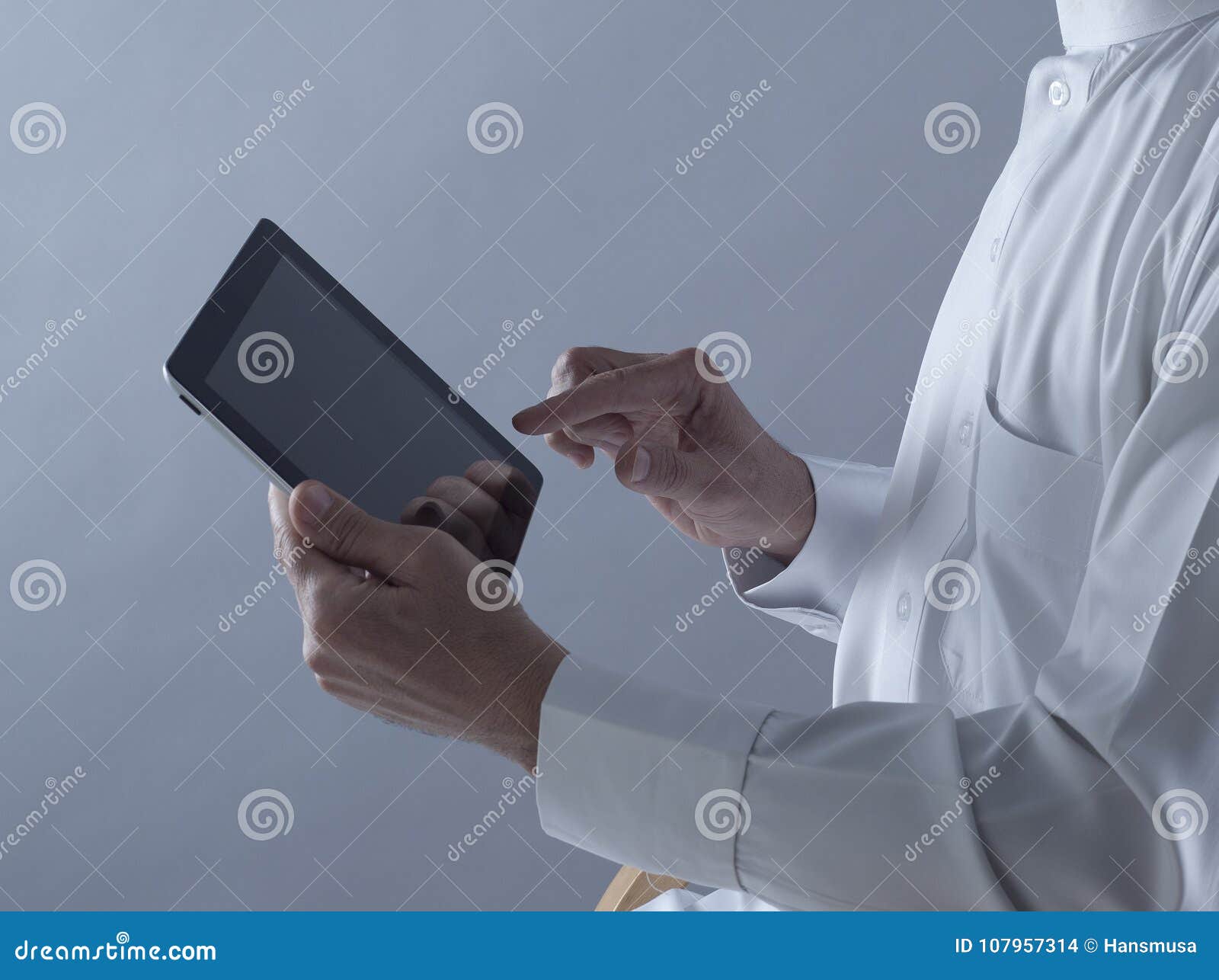 Saudi Arabian Man Hands Holding Tablet Stock Photo - Image of ipad ...