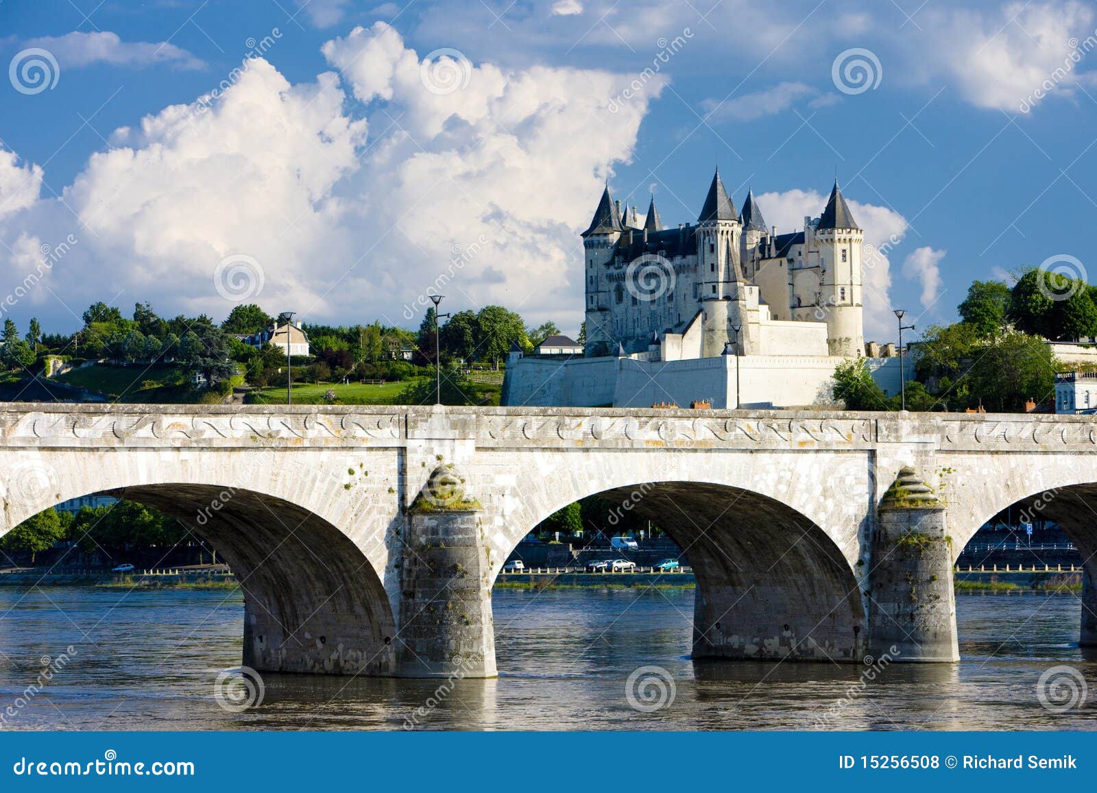 Saumur foto de stock. Imagem de arquitetura, ocidental - 15256508