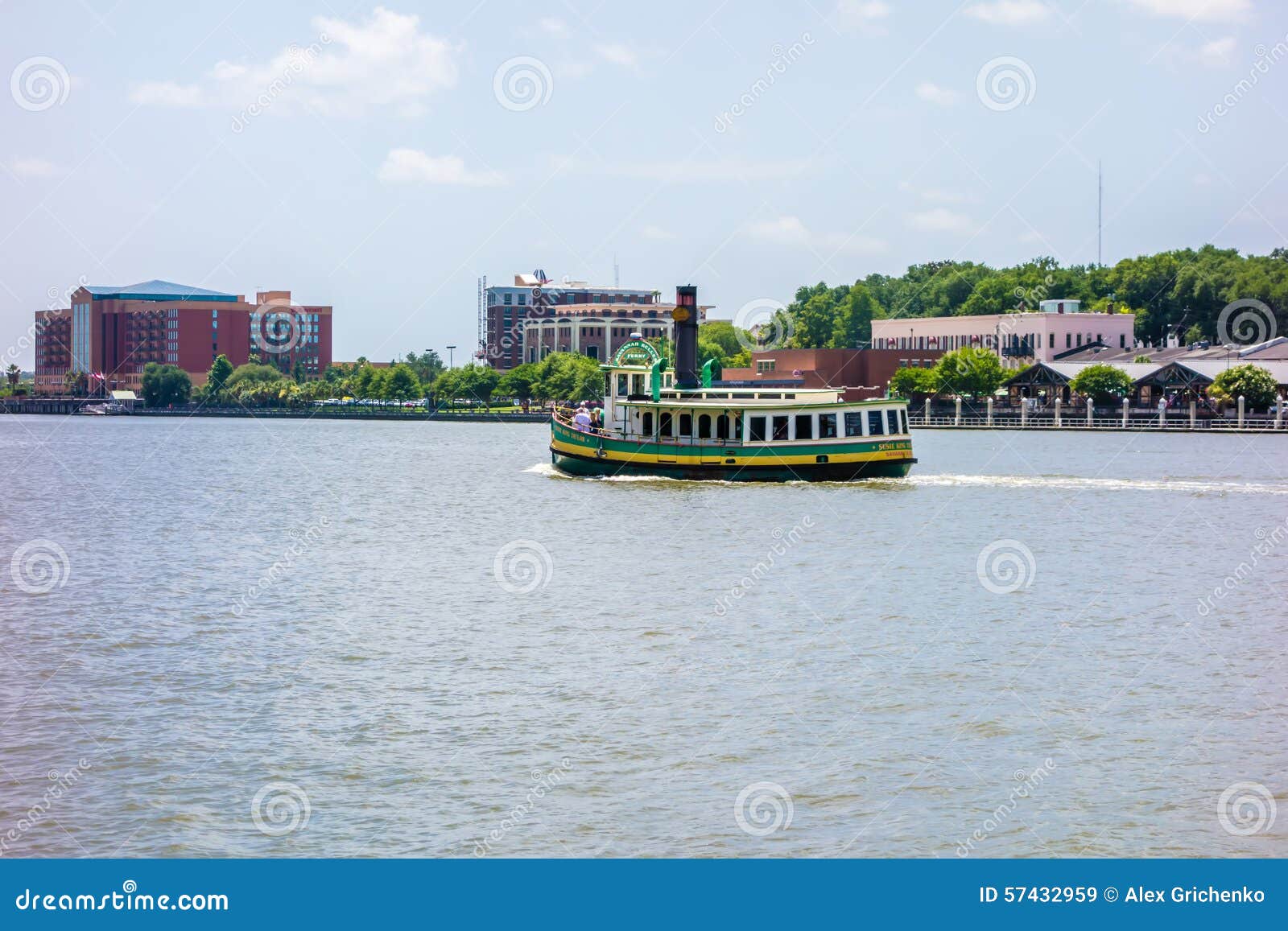 Savannah Georgia Waterfront Scenes Editorial Stock Image - Image of ...
