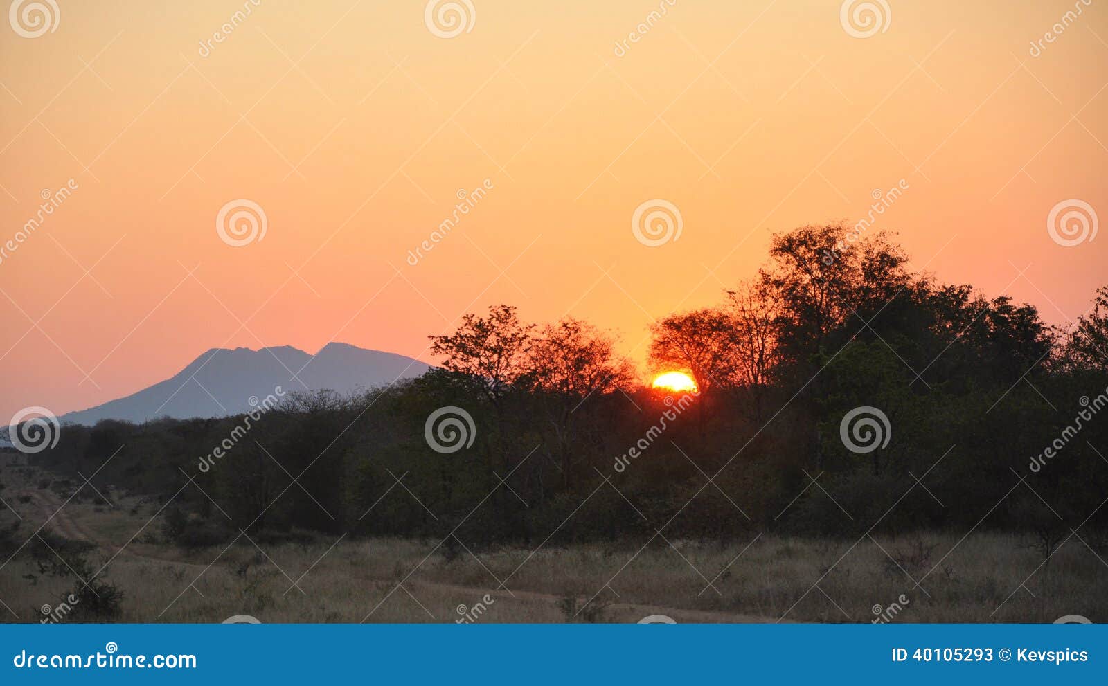 Savannah Sunset, Zimbabwe stock image. Image of valley - 40105293