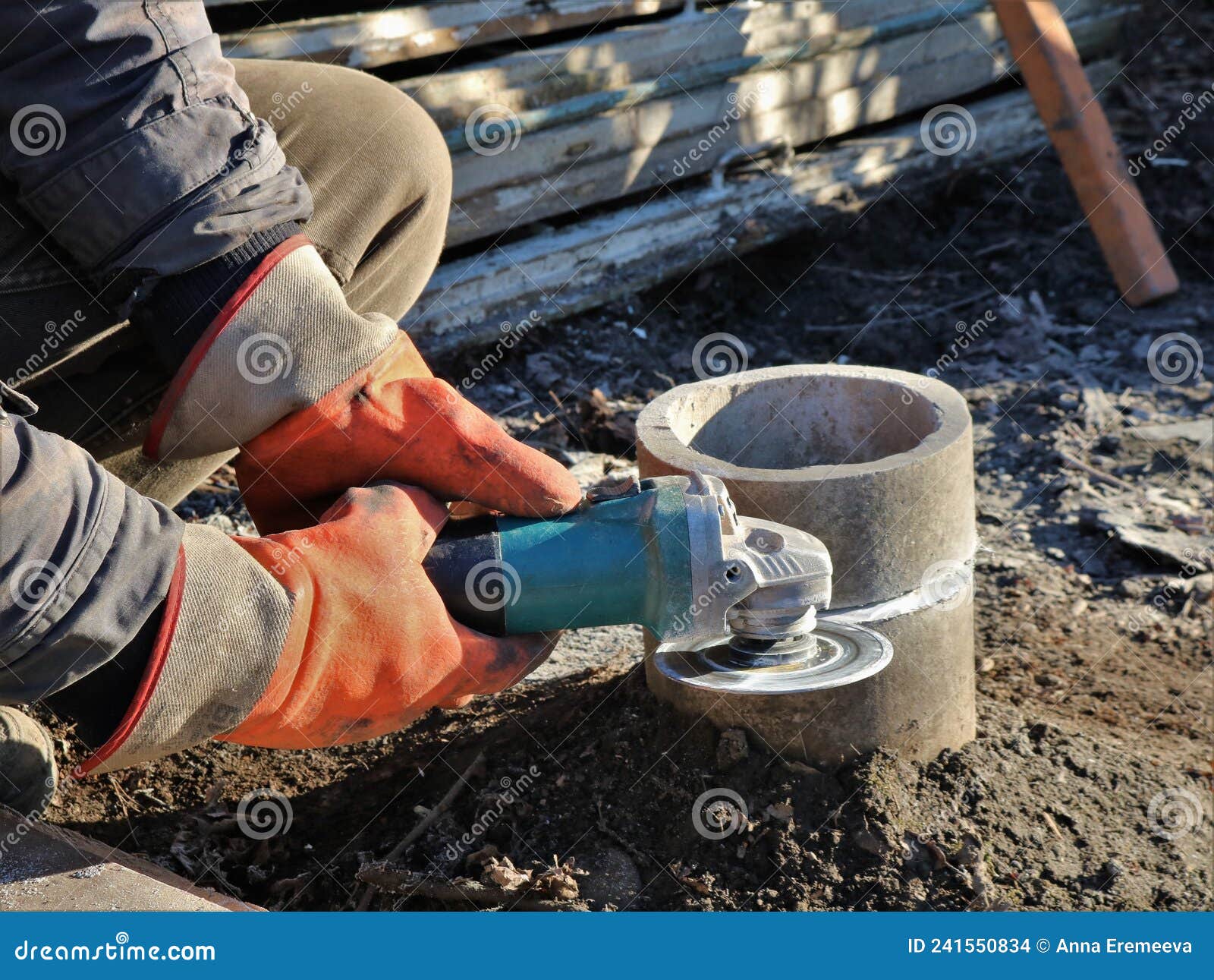 Sawing the Height of the Beam with a Grinder Stock Photo - Image of ...