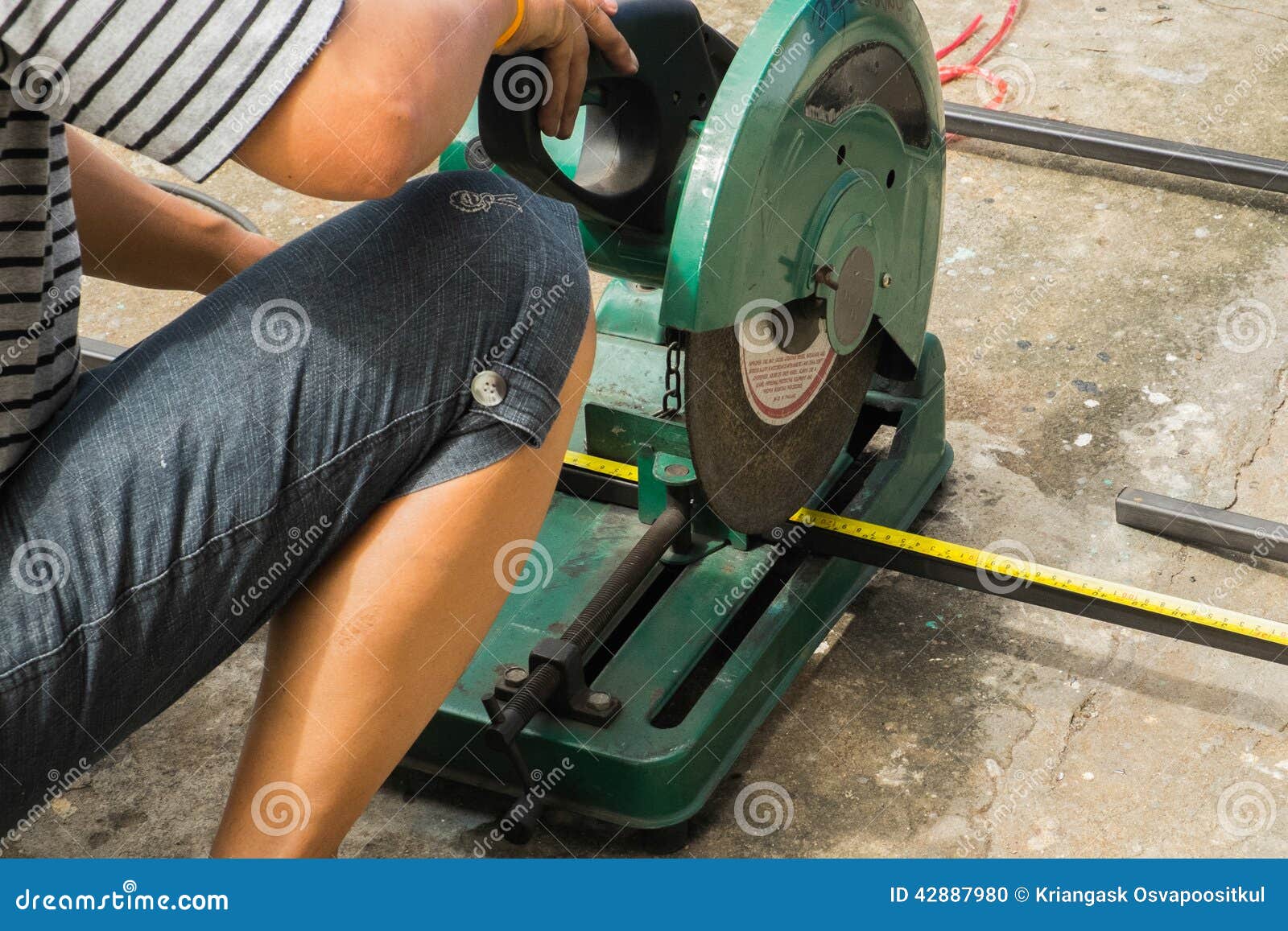 Sawing metal editorial image. Image of hand, manual, metal - 42887980