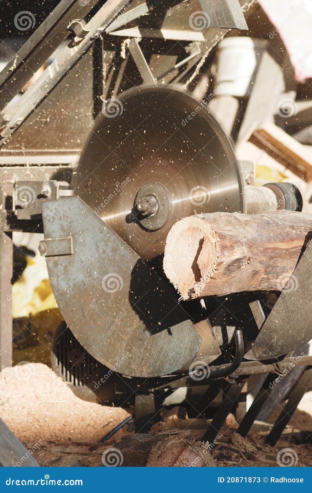 Sawing wood stock image. Image of danger, tool, steel - 20871873