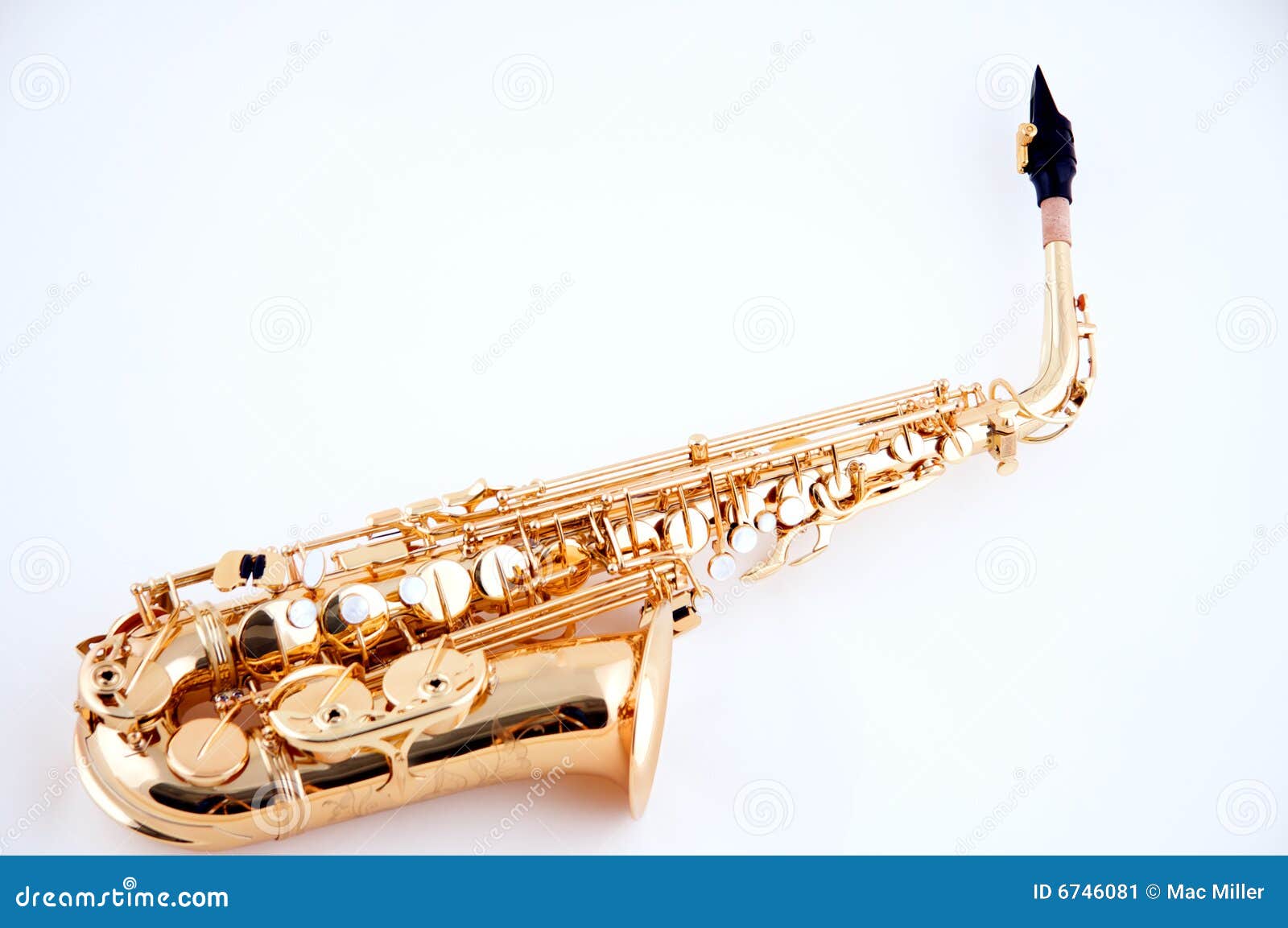 Saxofone Do Ouro Isolado No Branco Imagem de Stock - Imagem de ...