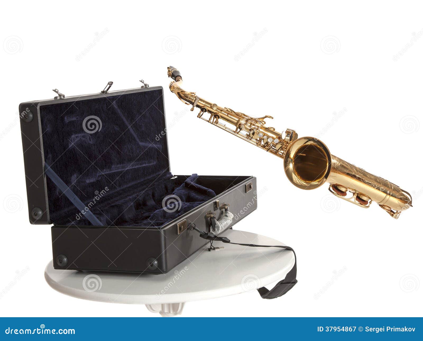 Saxophone and box stock image. Image of reflection, acoustic - 37954867