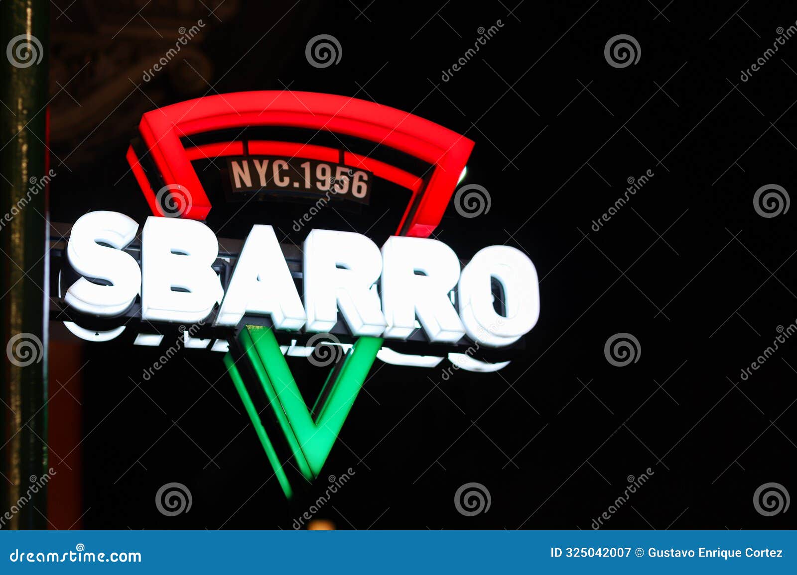 Sbarro New York pizza sign editorial photography. Image of shop - 325042007