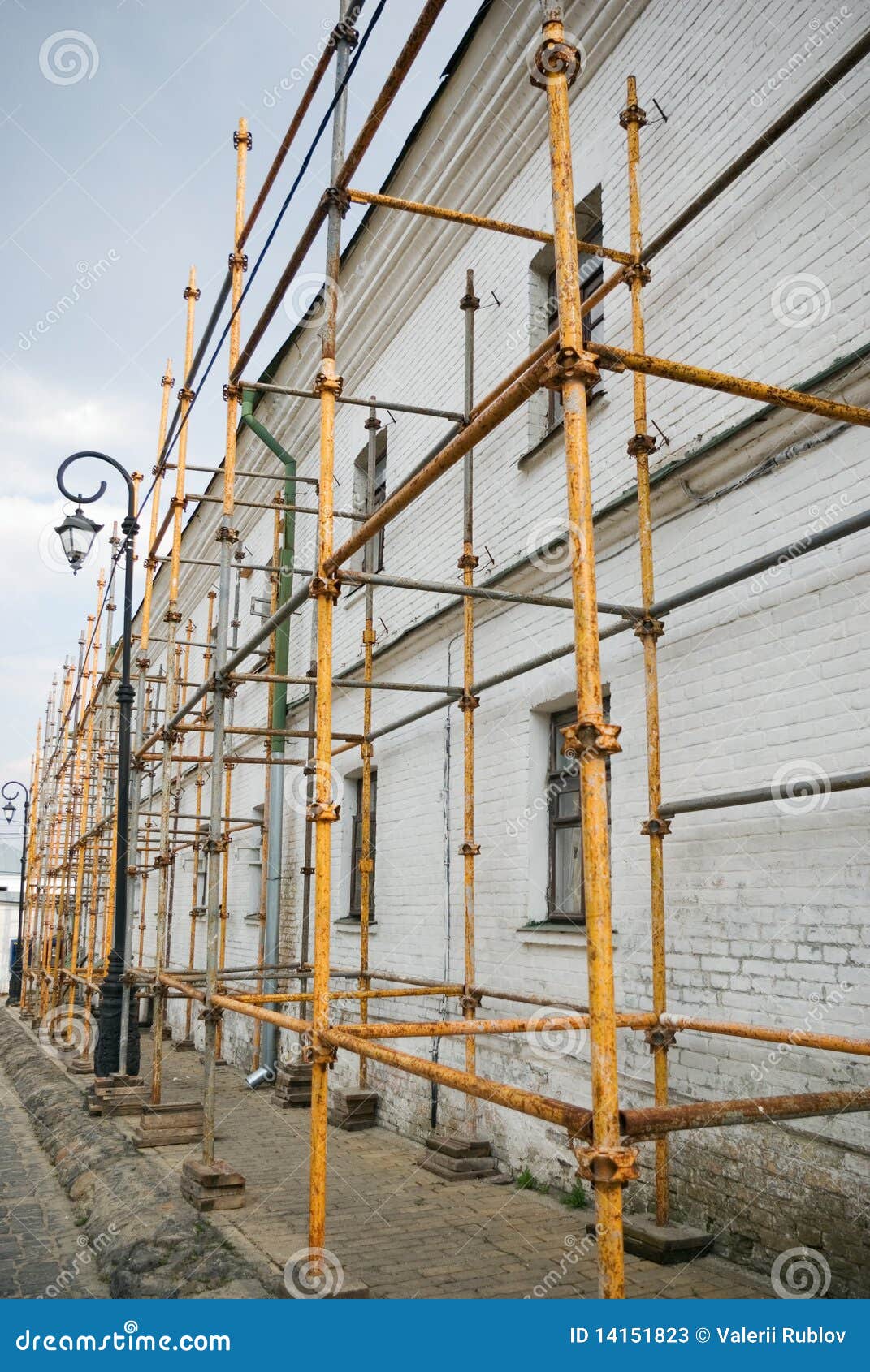 Scaffolding stock image. Image of industry, cement, platform - 14151823