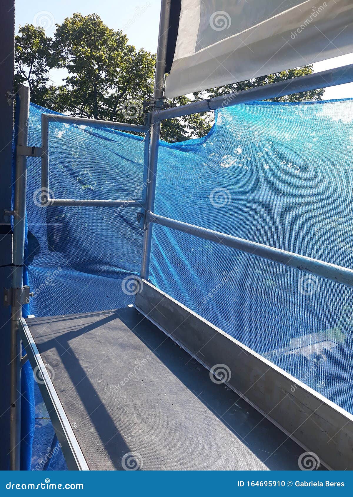 Scaffolding Mounted To Renovate a Building. Stock Photo - Image of ...