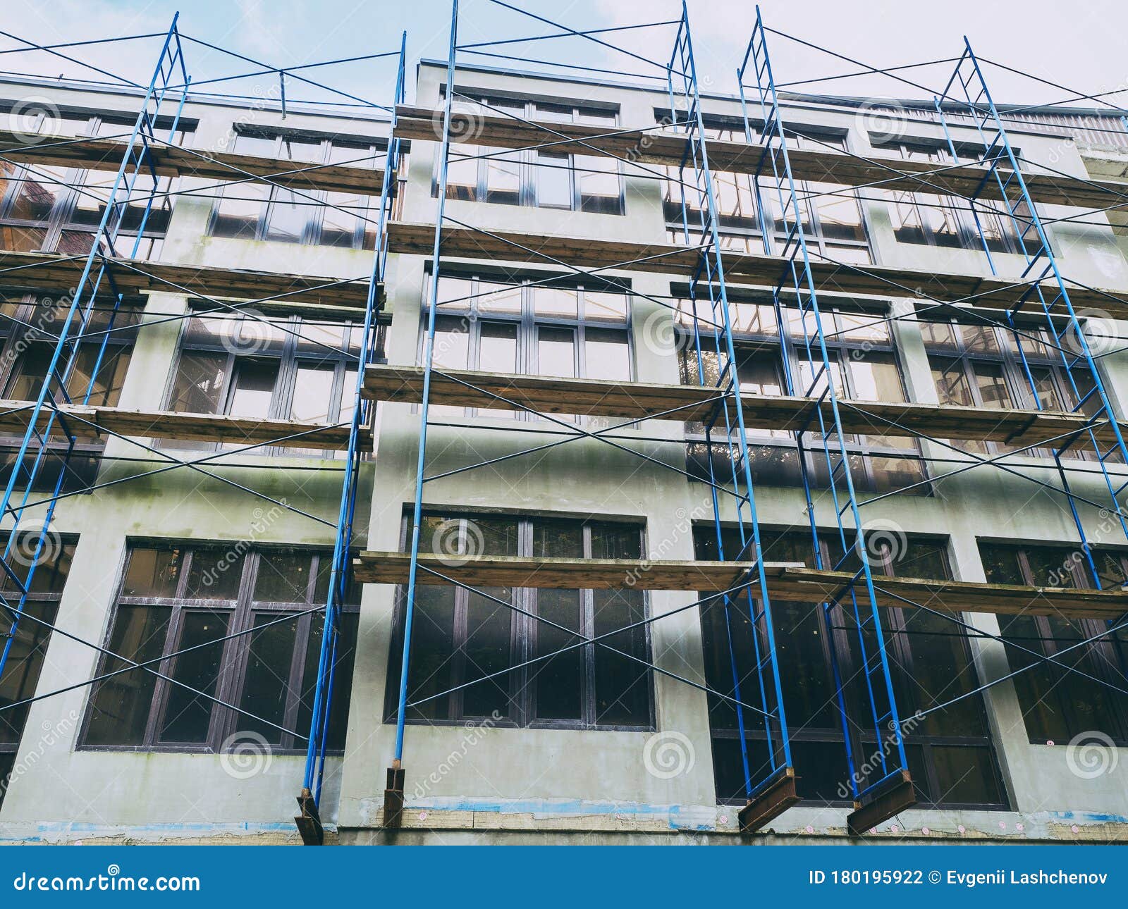 Scaffolding To Repair the Facade of the Building Stock Photo - Image of ...