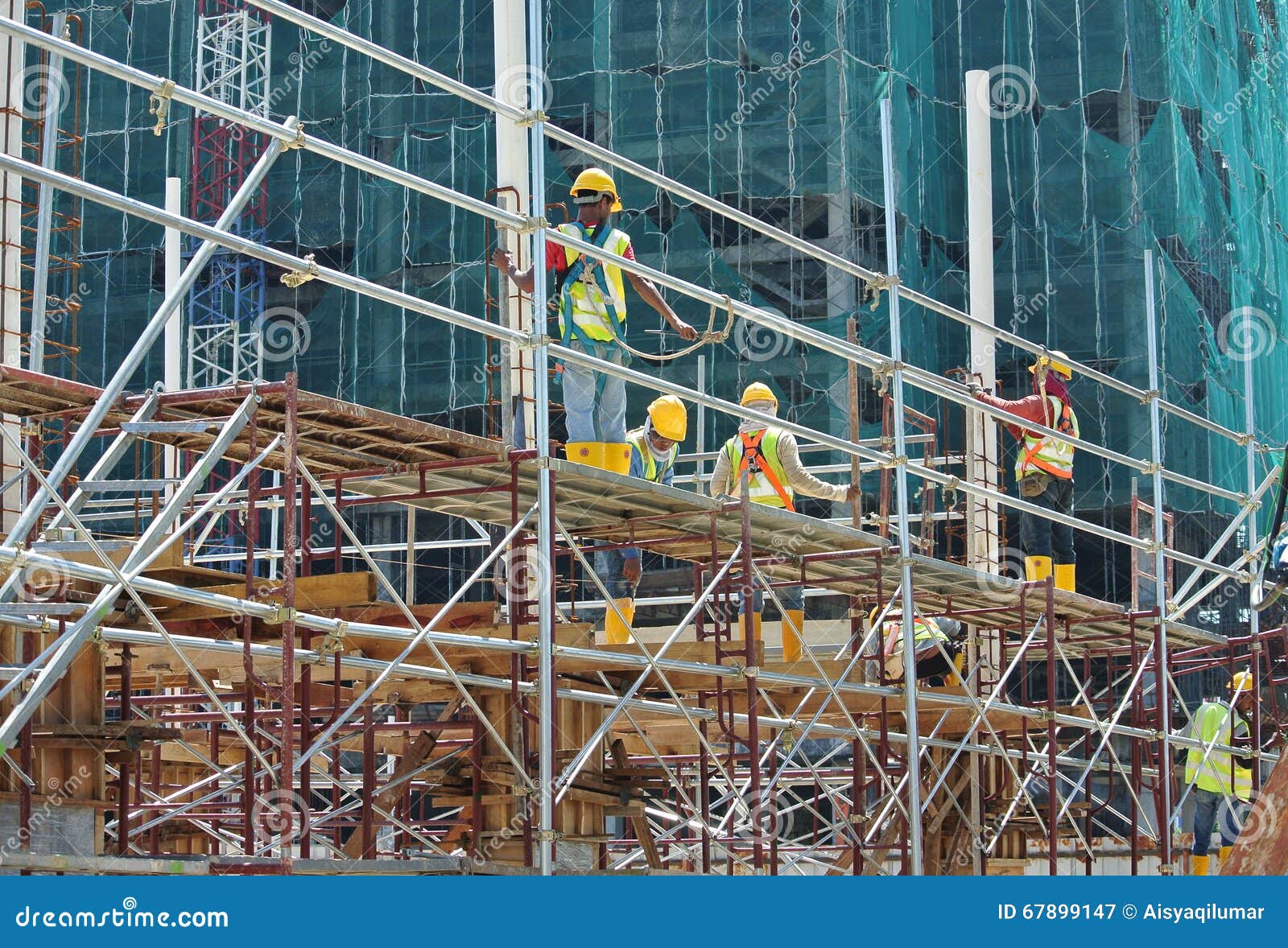 893 Temporary Pipe Support Stock Photos - Free & Royalty-Free Stock ...