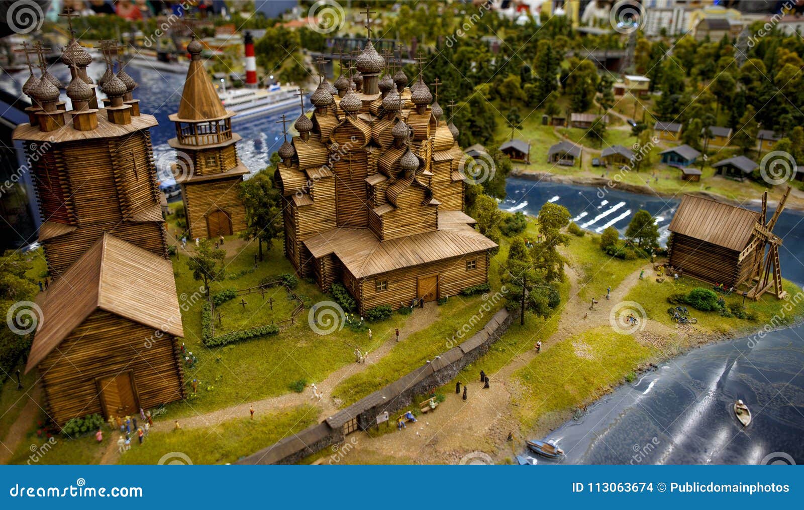 Scale Model, Village, Estate, Grass Picture. Image: 113063674