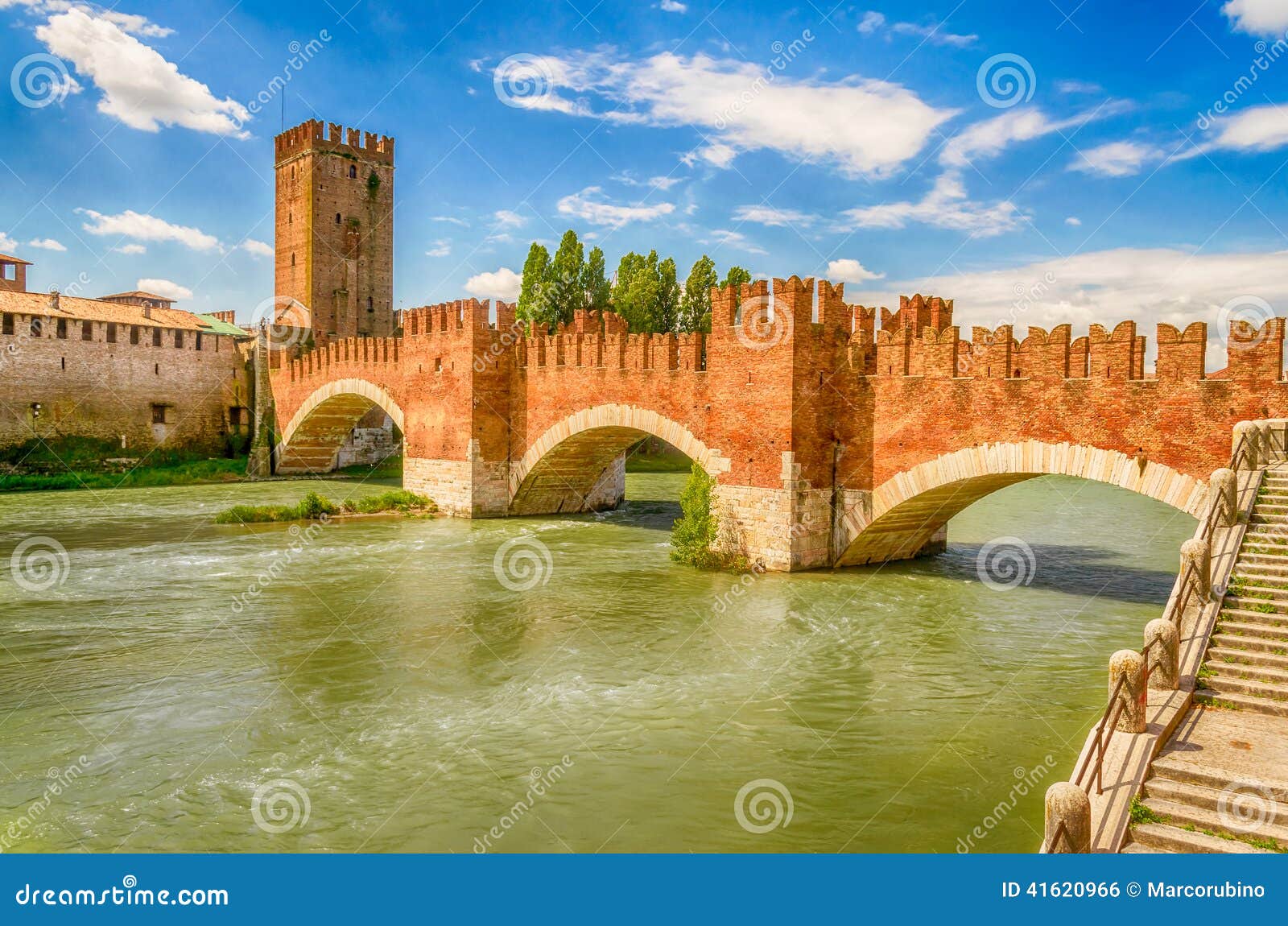 Scaliger Bridge (Castelvecchio Bridge) in Verona, Italy Stock Photo ...