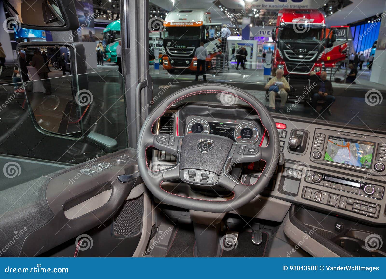 Scania-LKW-Innenraum redaktionelles stockfoto. Bild von träger - 93043908