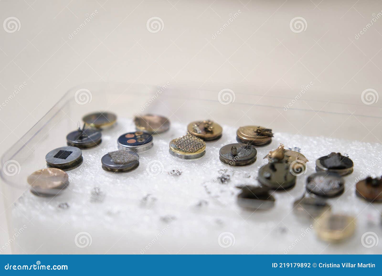 Scanning Electron Microscope Samples on Specimen Mounts Stock Photo ...