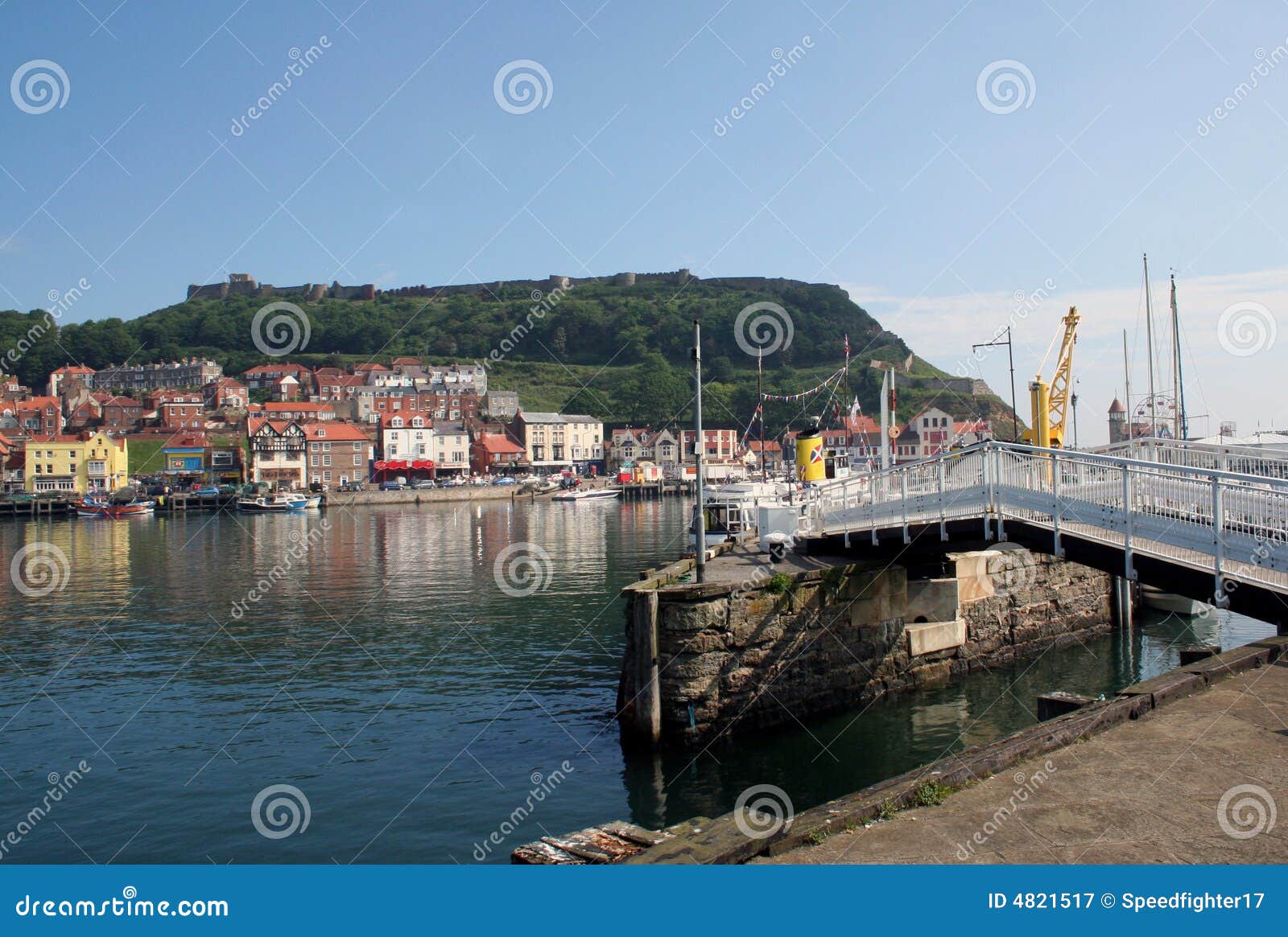 Scarborough Harbor England stock image. Image of picturesque - 4821517
