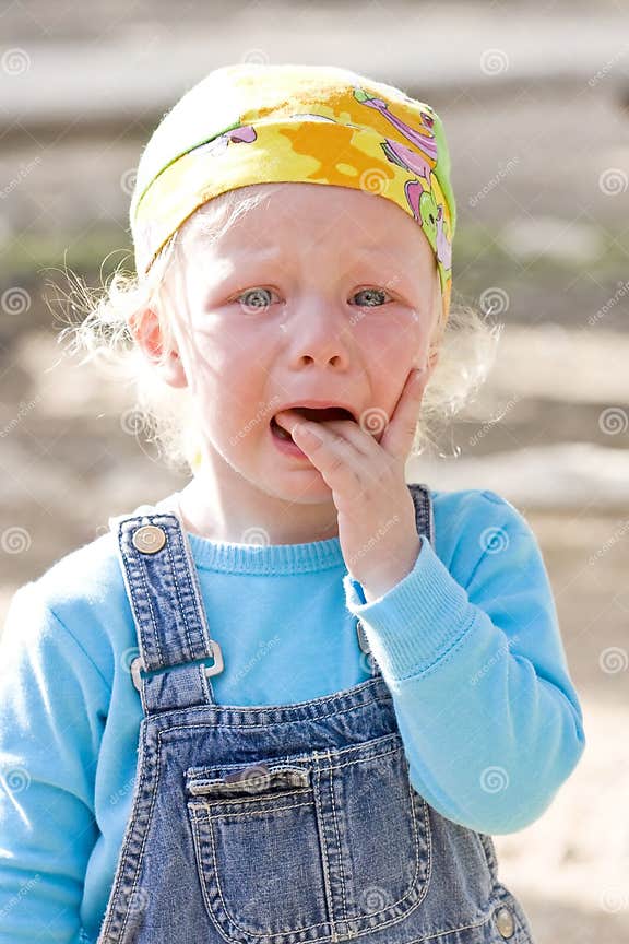 Scared bawling stock photo. Image of parents, facial - 22980078